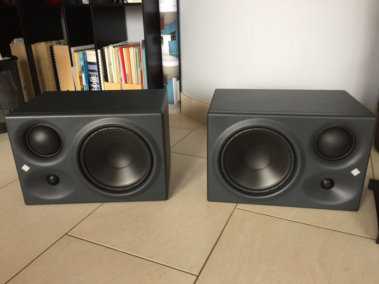 KH 310 A - Neumann KH 310 A - Audiofanzine