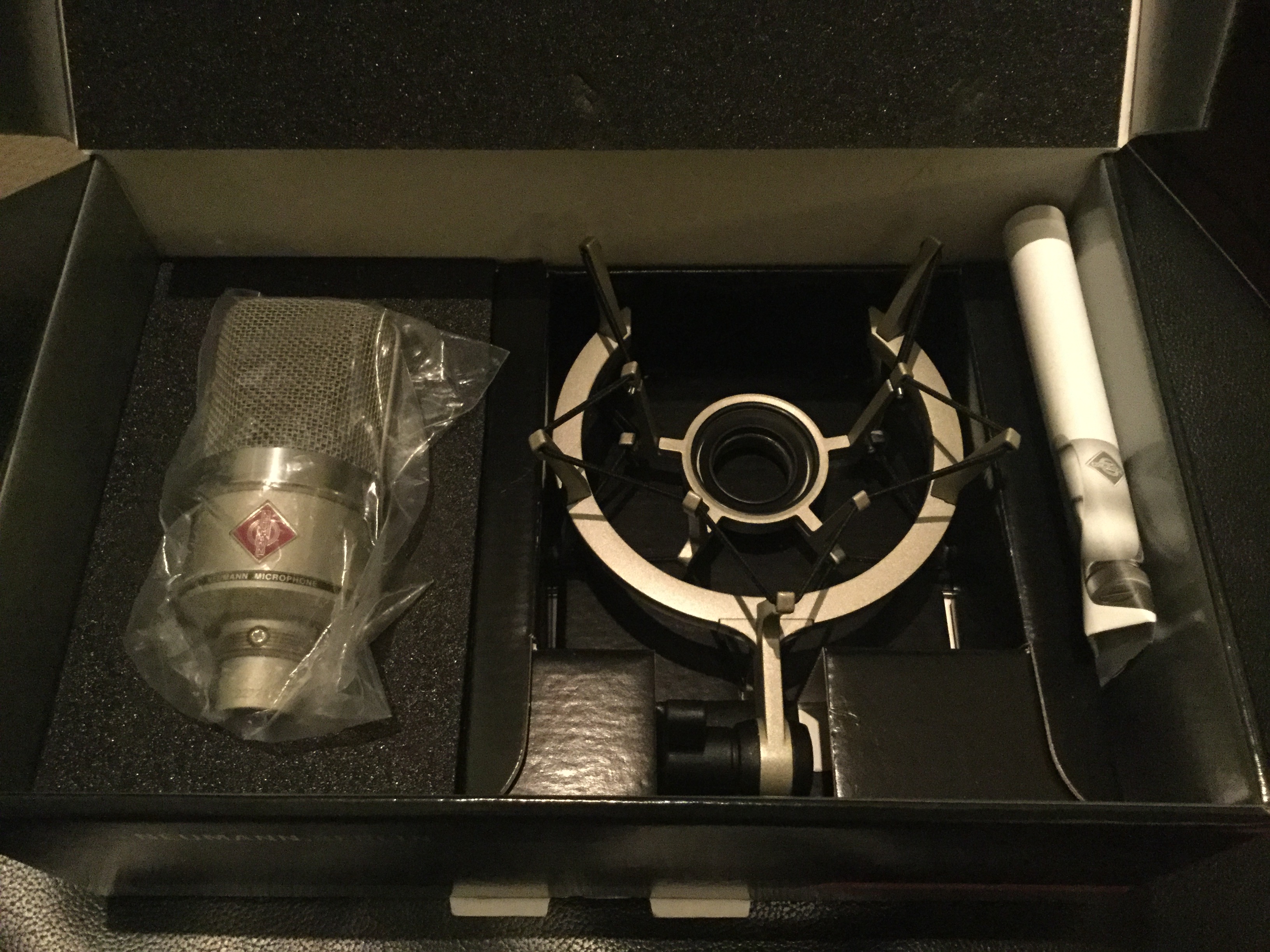 TLM 102 STUDIO SET - Neumann TLM 102 Studio Set - Audiofanzine