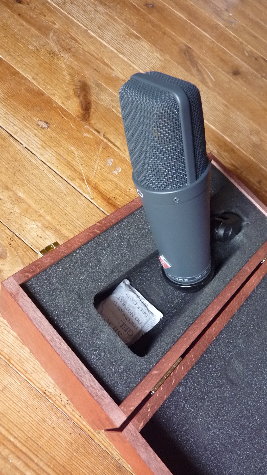 TLM 193 - Neumann TLM 193 - Audiofanzine