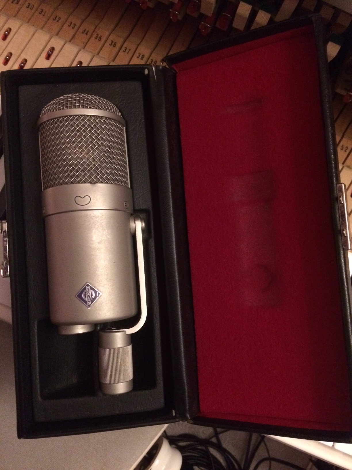 U 47 FET - Neumann U 47 fet - Audiofanzine
