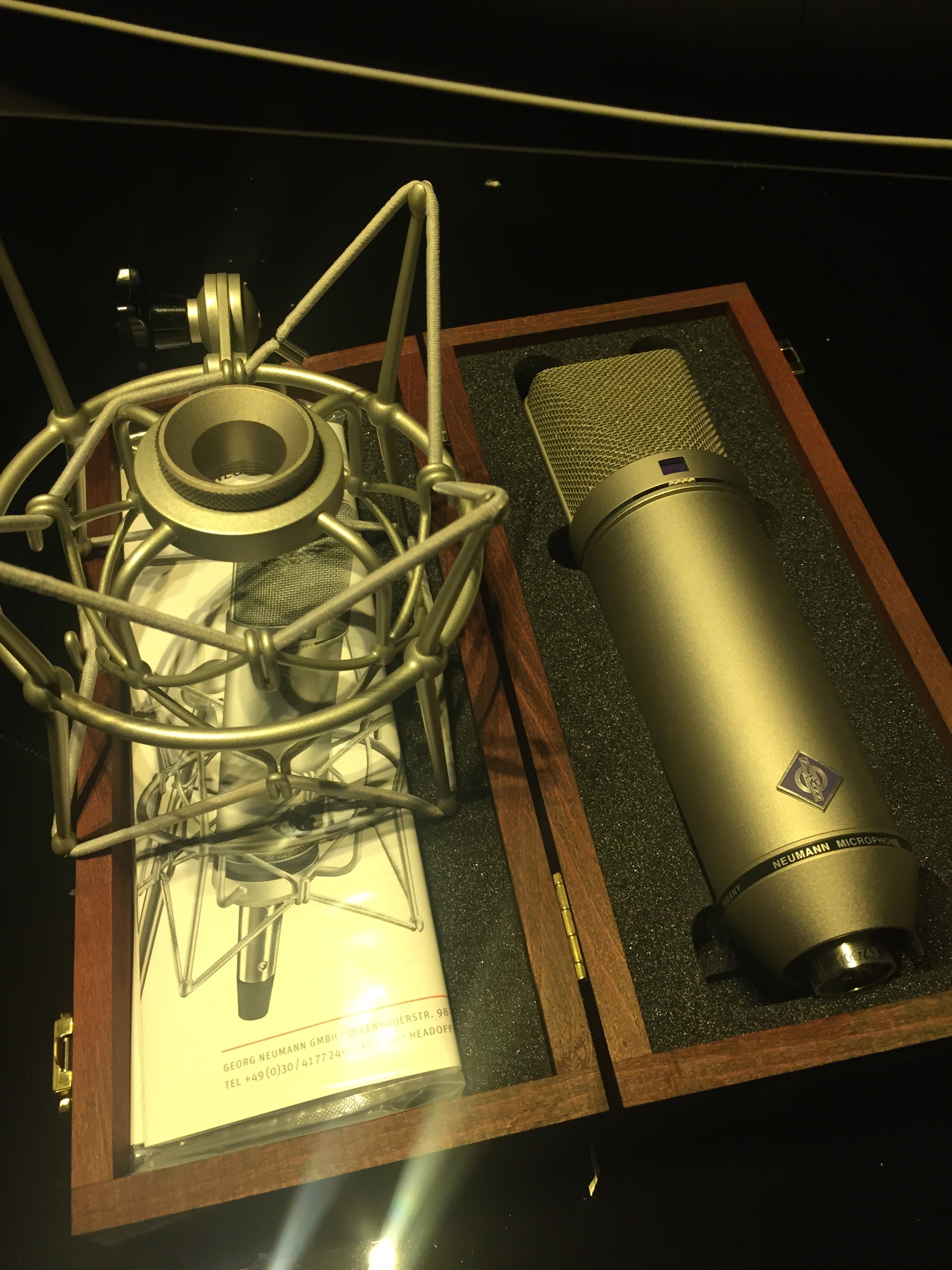 U 87 AI MT STUDIO SET - Neumann U 87 Ai MT Studio Set - Audiofanzine