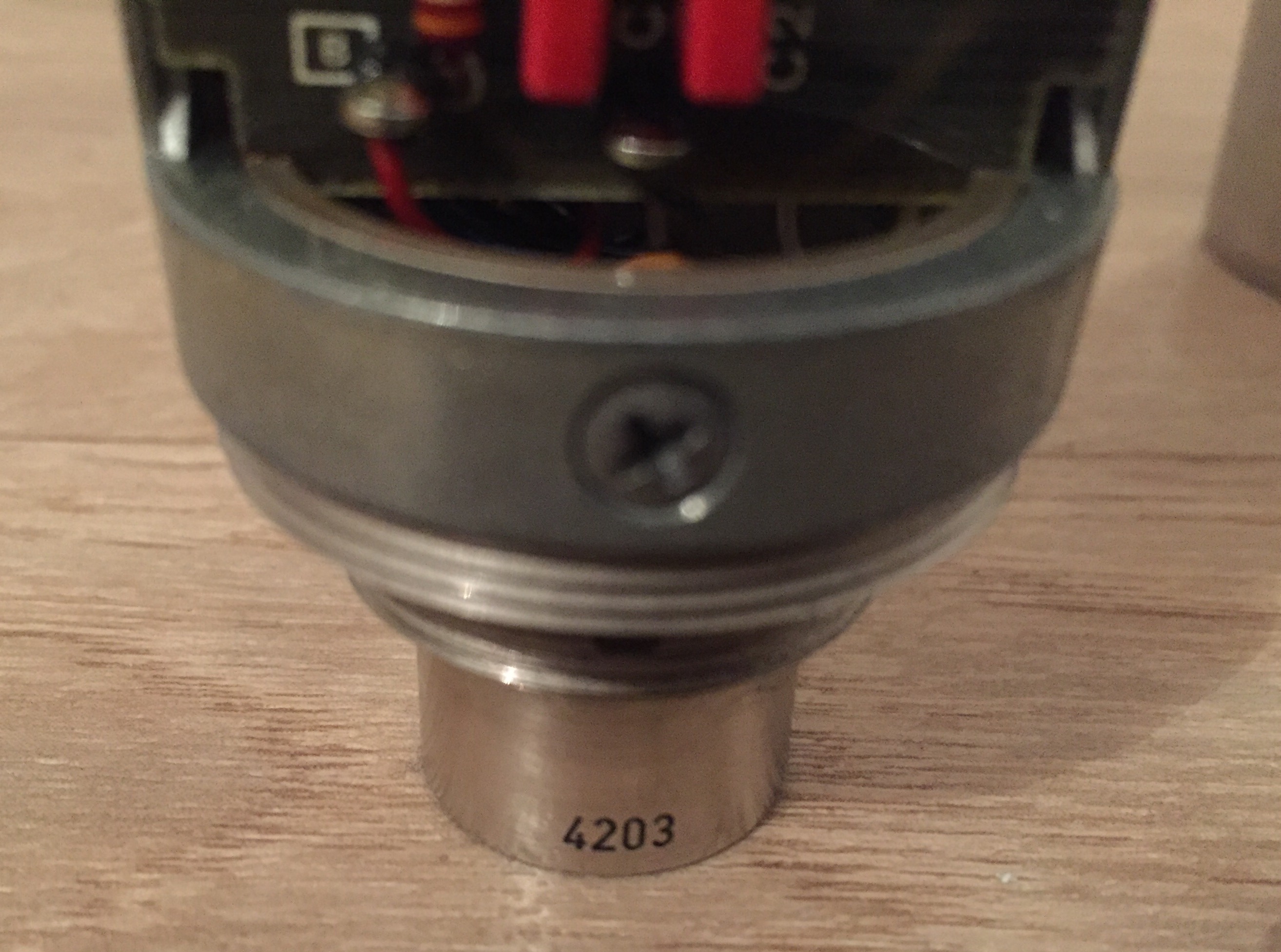 U 89 I - Neumann U 89 i - Audiofanzine