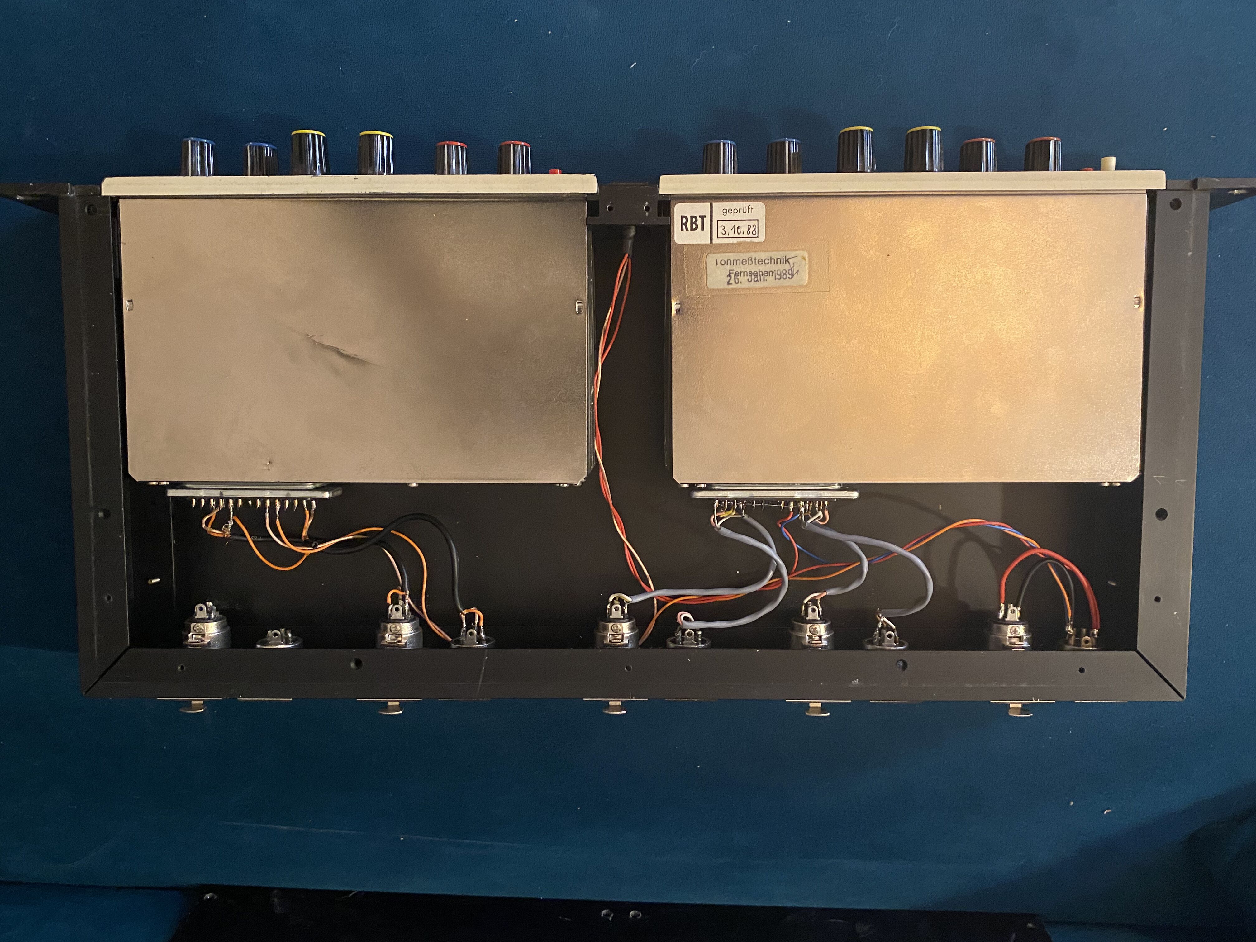 W495 EQ - Neumann W495 EQ - Audiofanzine