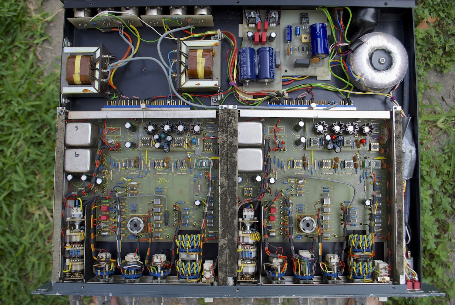 Photo Neve 33135 : Neve 33135 (51336) (#872744) - Audiofanzine