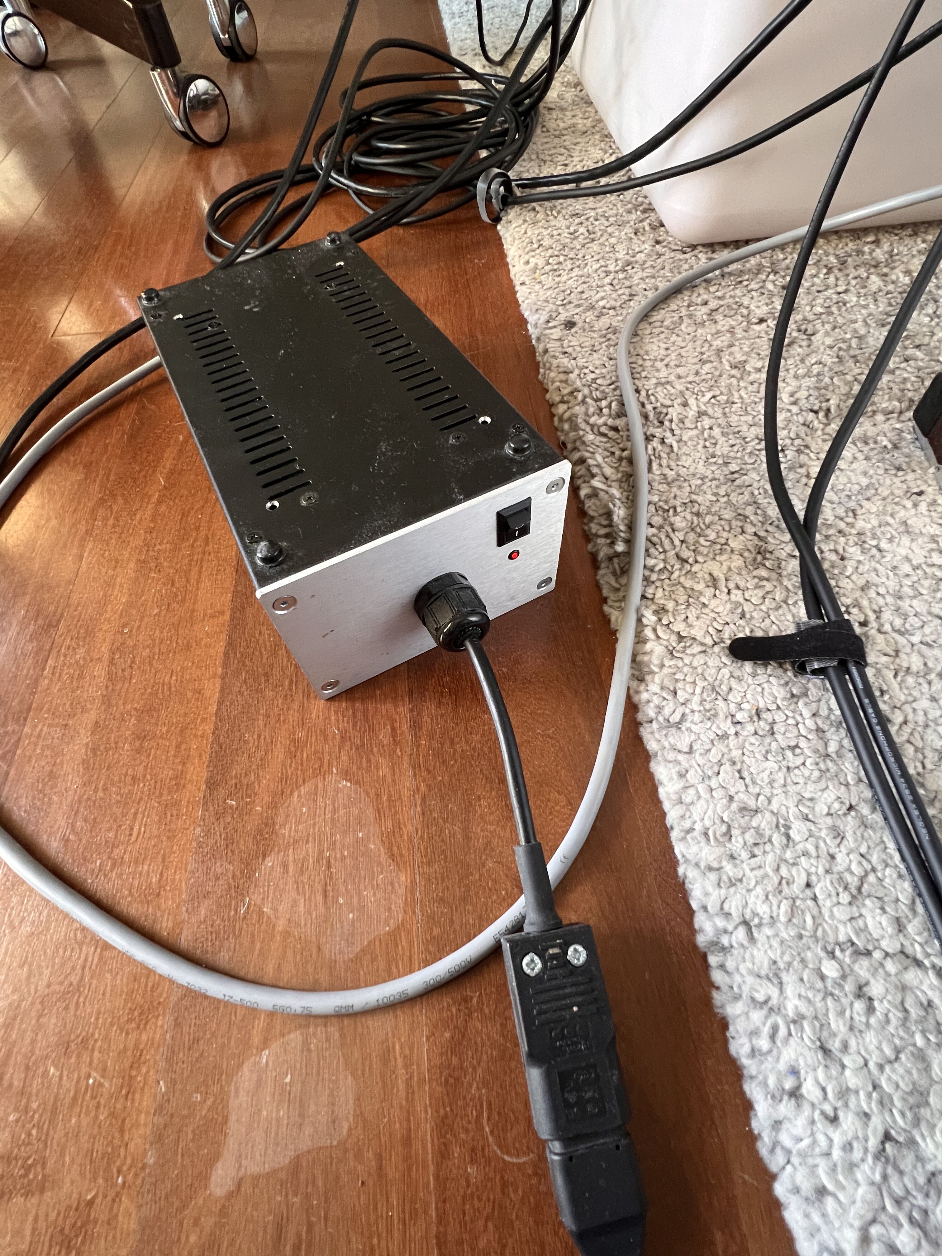 V 51 - Neve V 51 - Audiofanzine