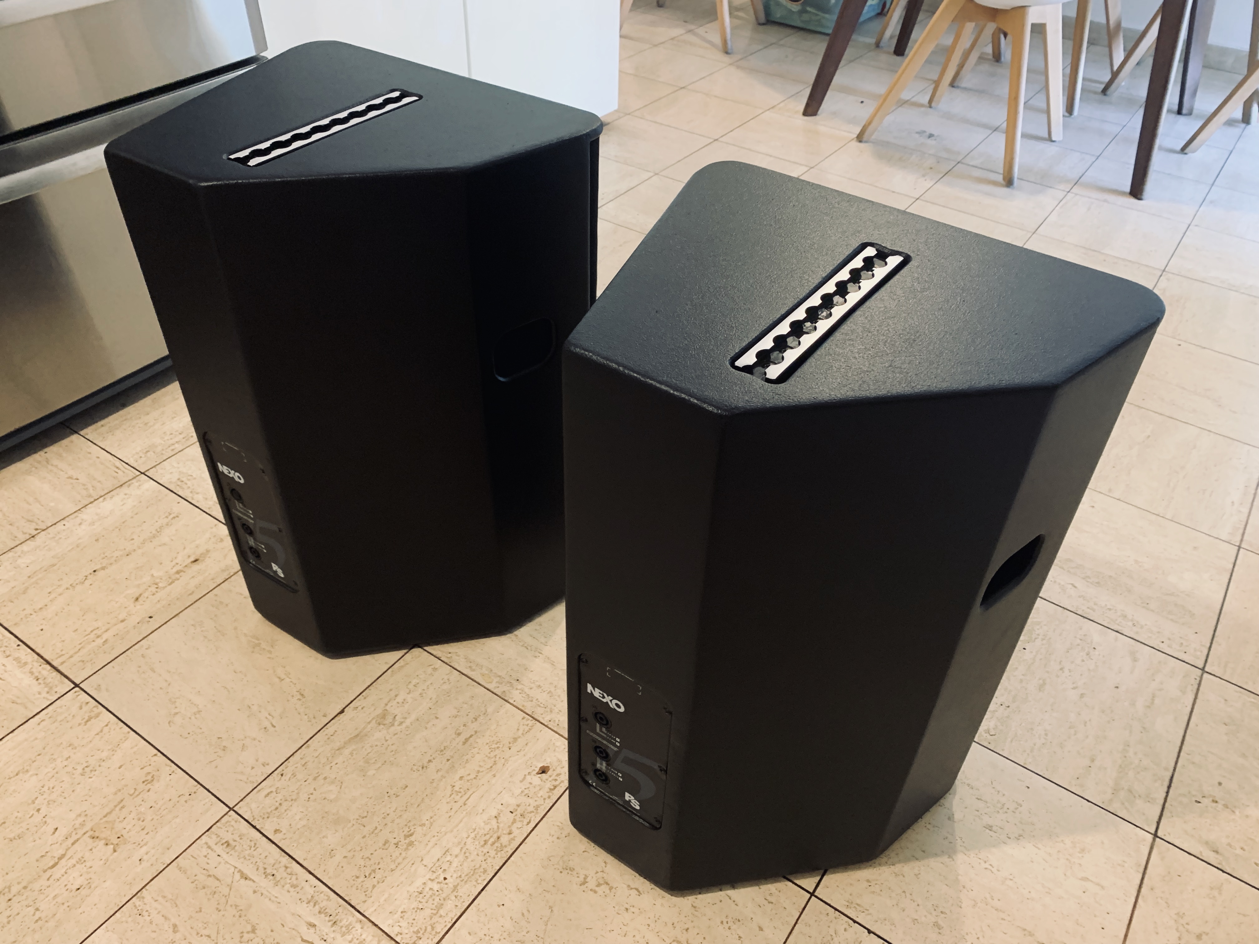 PS15 - Nexo PS15 - Audiofanzine