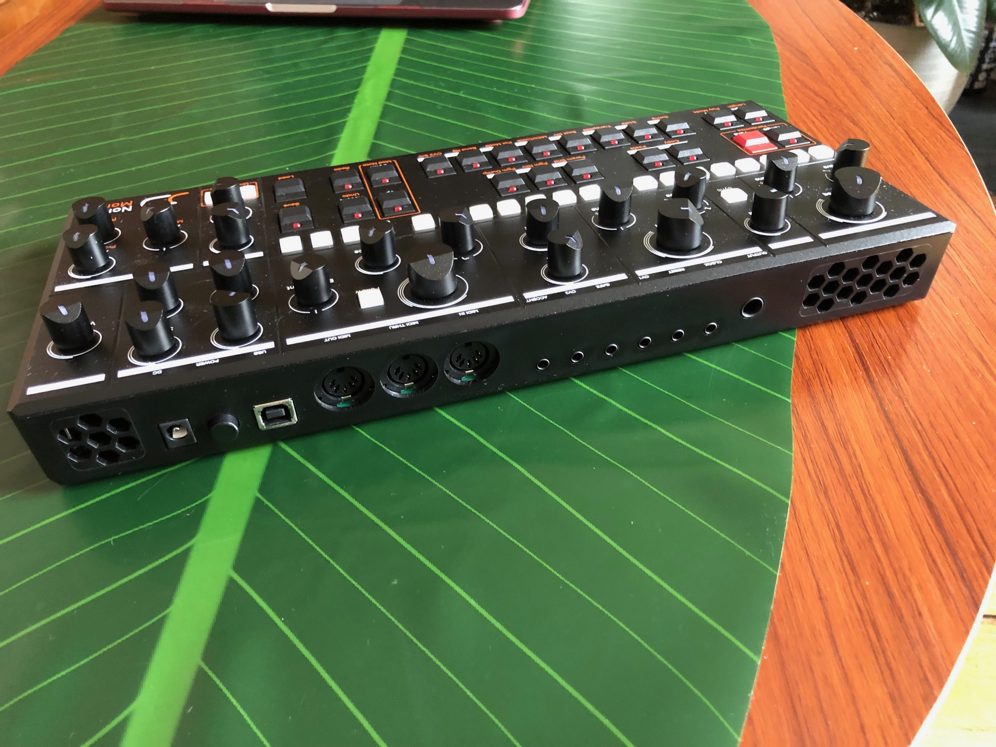 Mono - Norand Mono - Audiofanzine