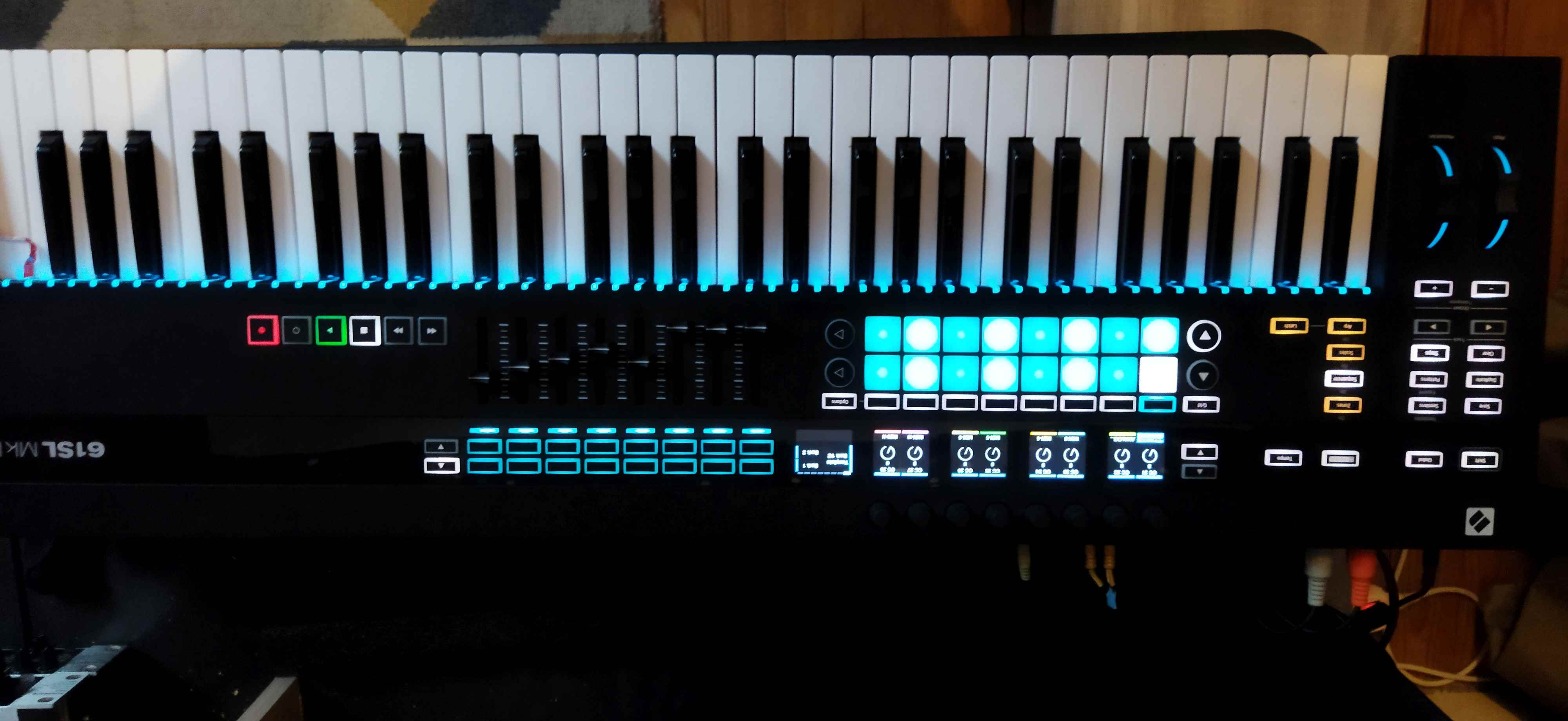 61 SL MkIII - Novation 61 SL MkIII - Audiofanzine