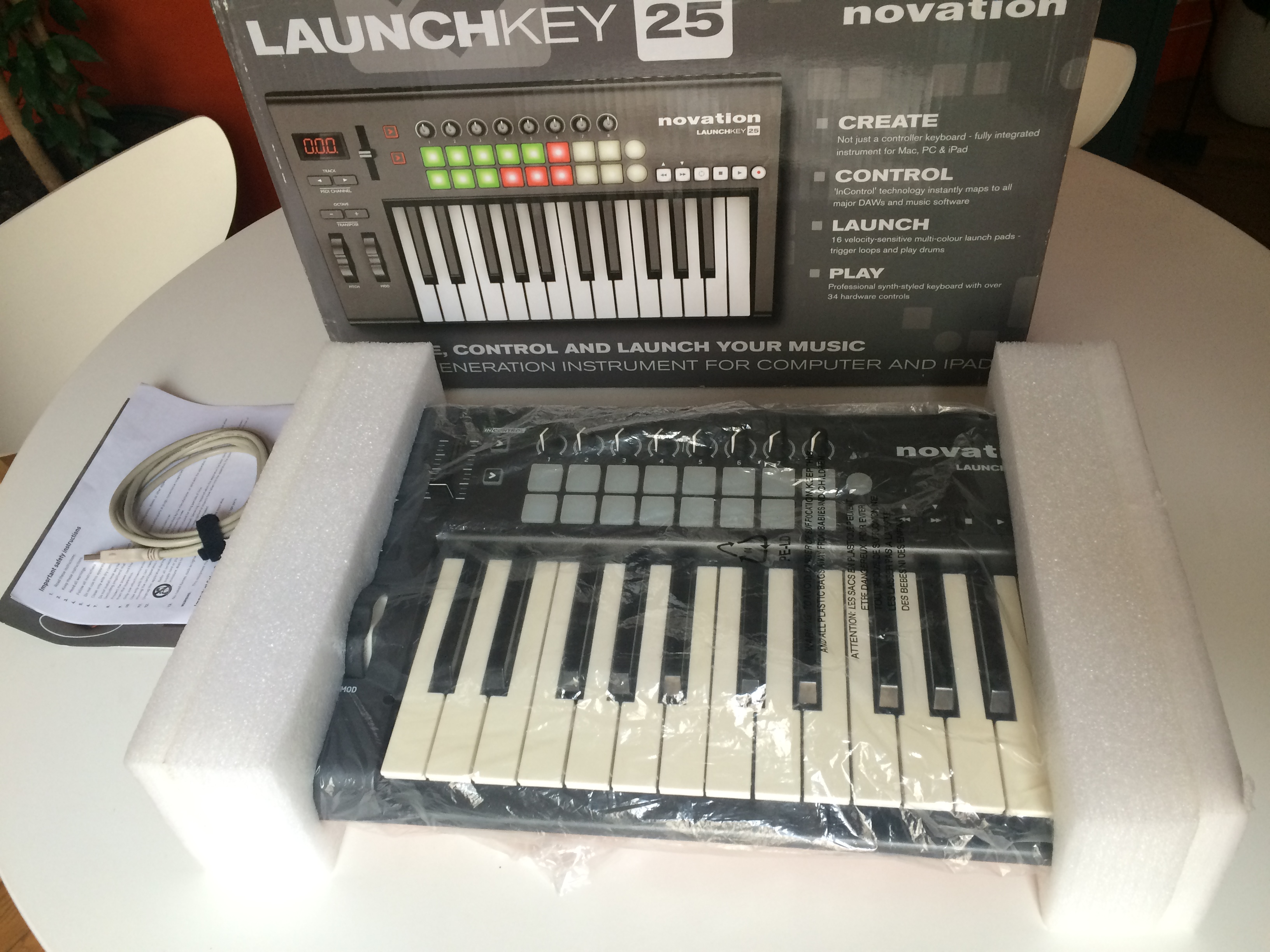 LAUNCHKEY 25 - Novation Launchkey 25 - Audiofanzine