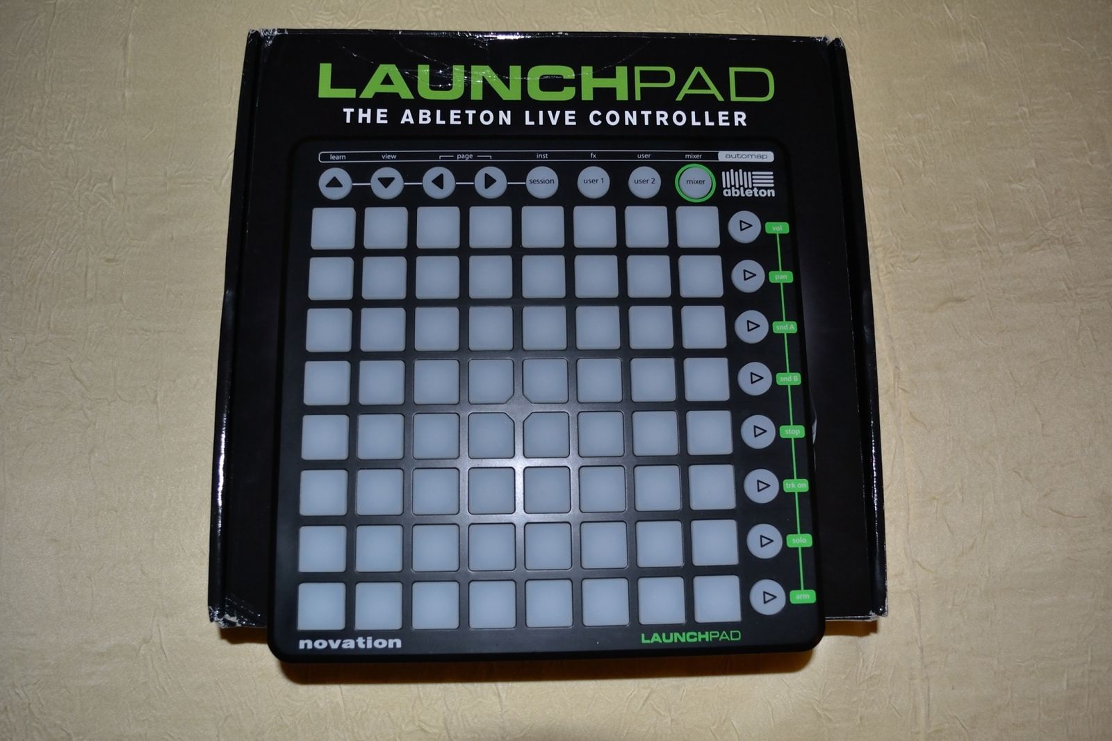 Novation Launchpad image (#207849) - Audiofanzine