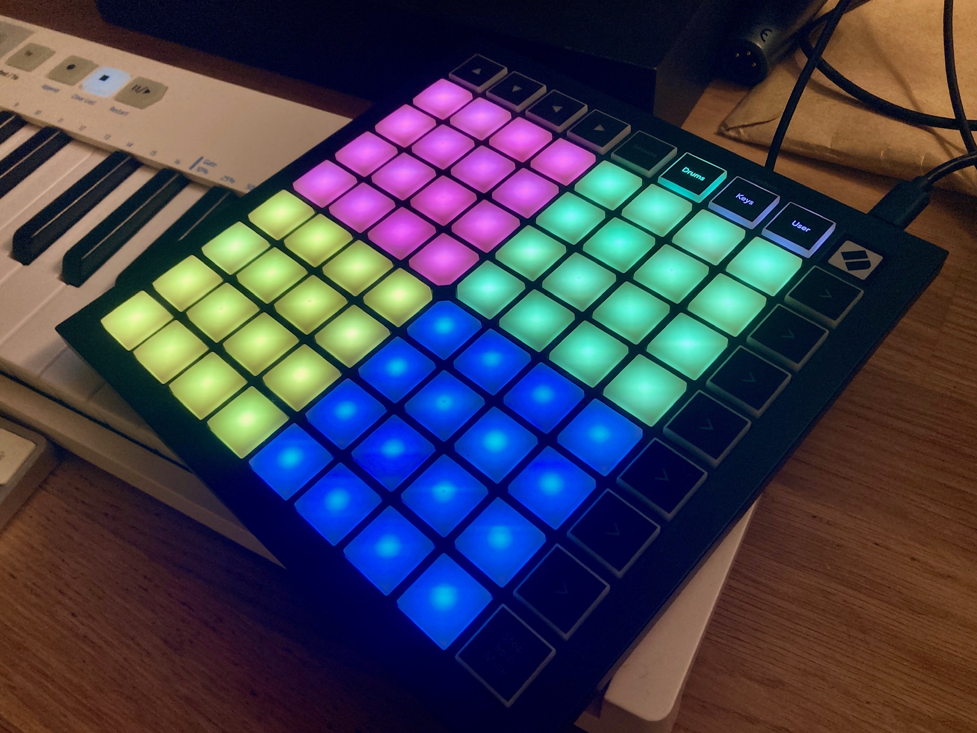Vends Novation Launchpad mini MK3 (envoi compris) (Franche-Comté ...