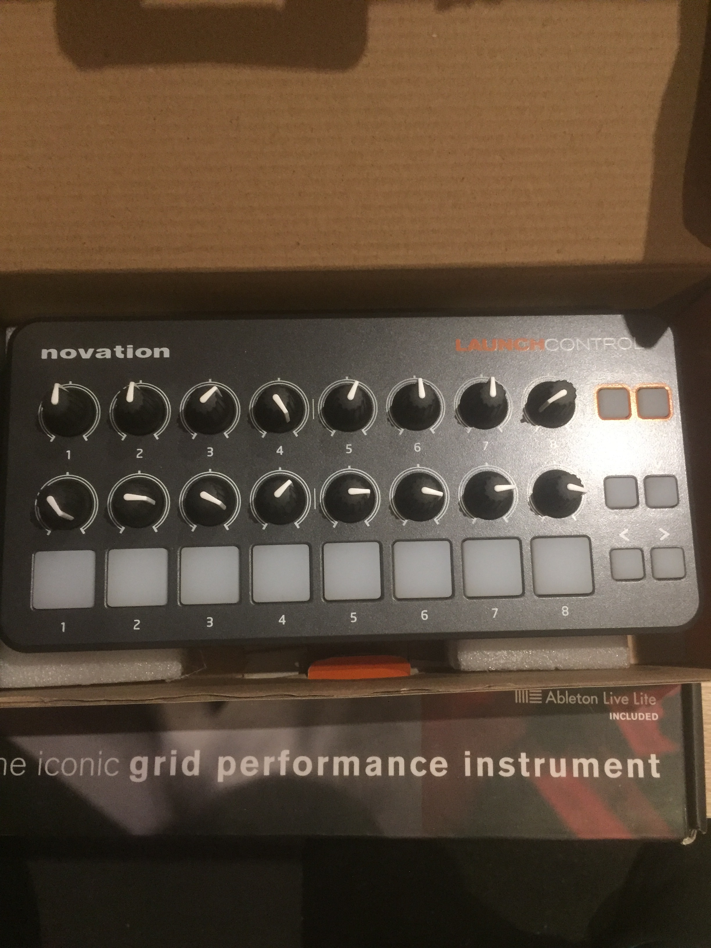 LAUNCHPAD MK2 - Novation Launchpad mk2 - Audiofanzine