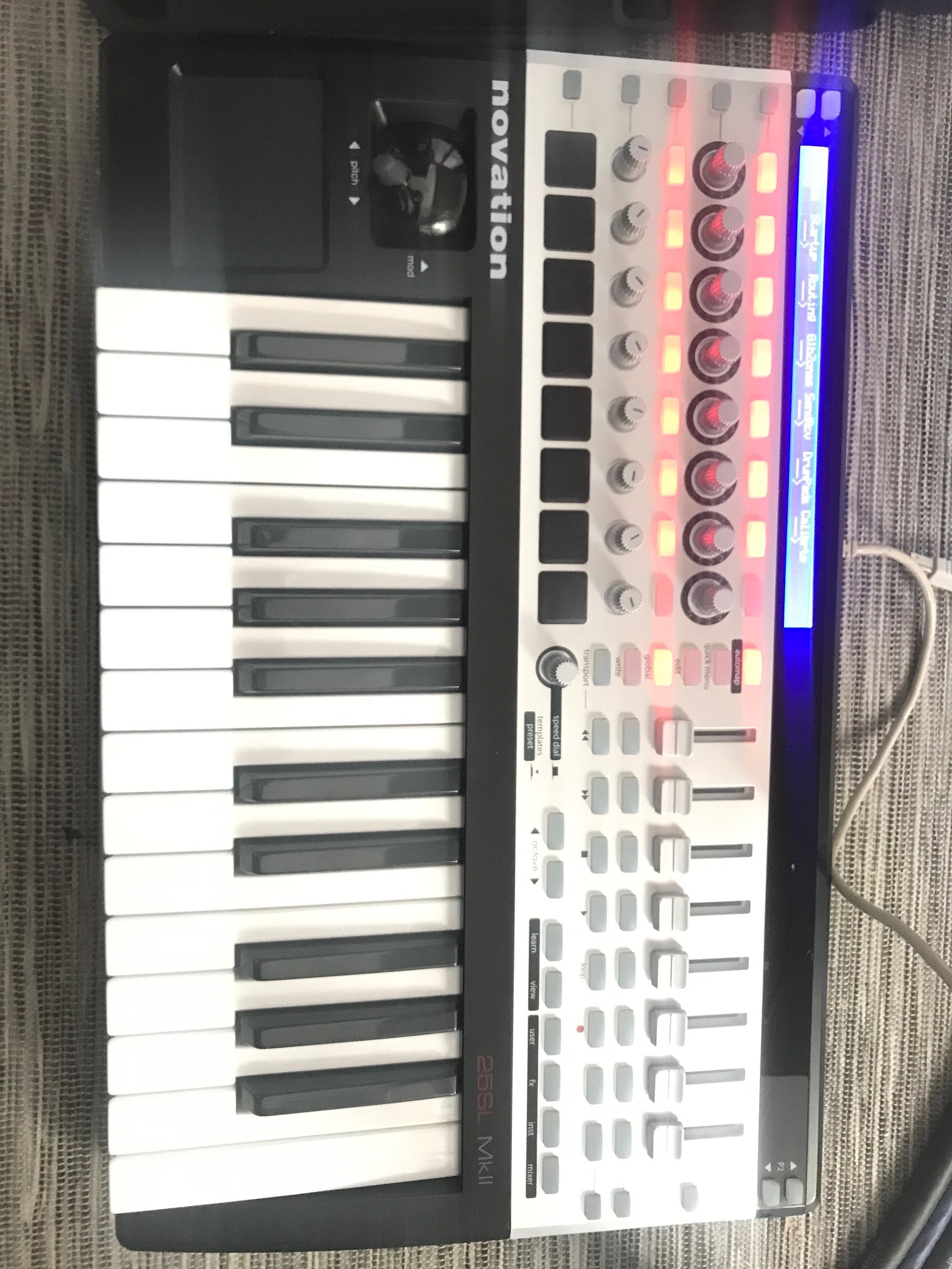 Remote 25 SL MkII - Novation Remote 25 SL MkII - Audiofanzine