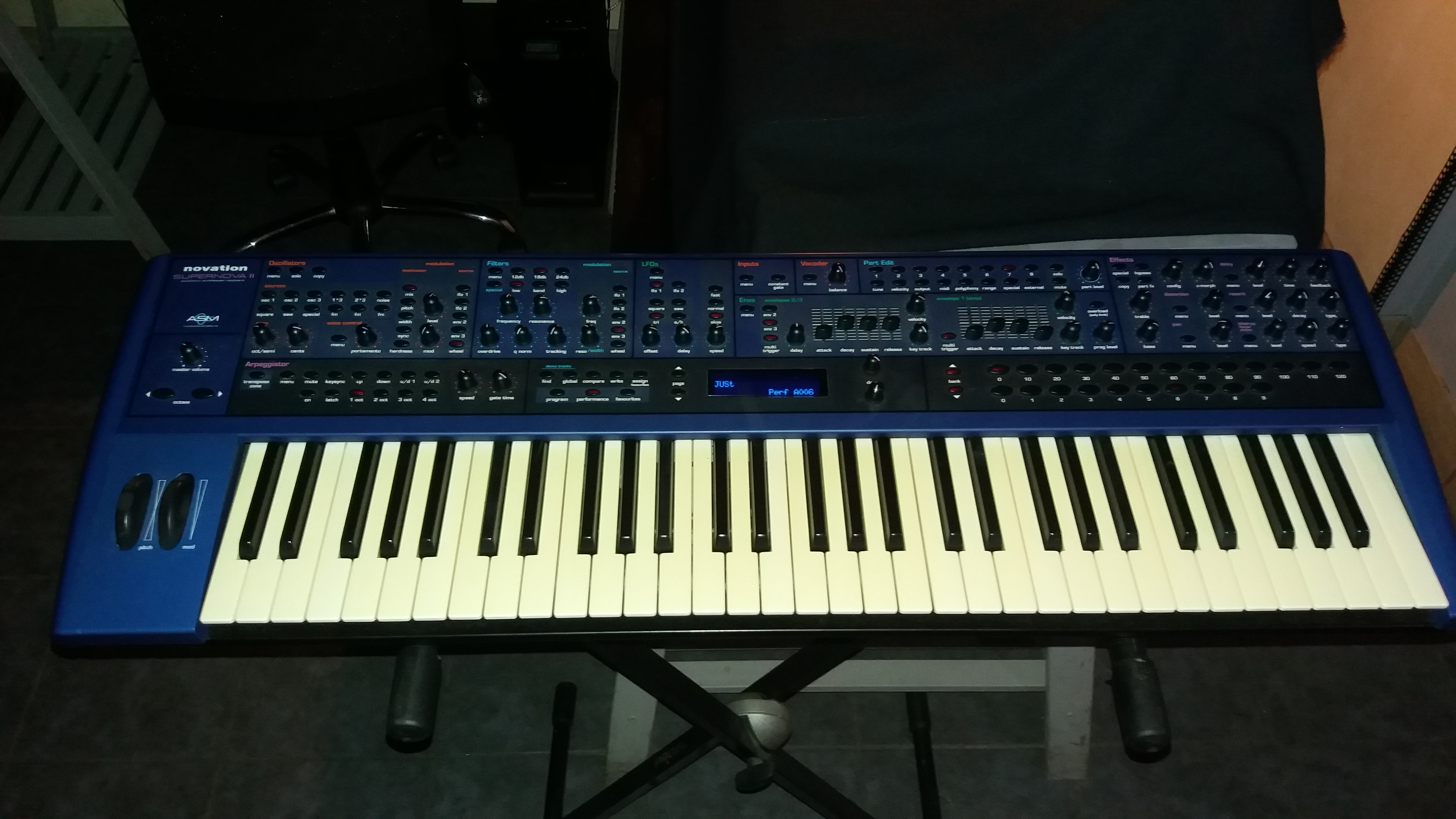 SUPERNOVA II - Novation Supernova II - Audiofanzine