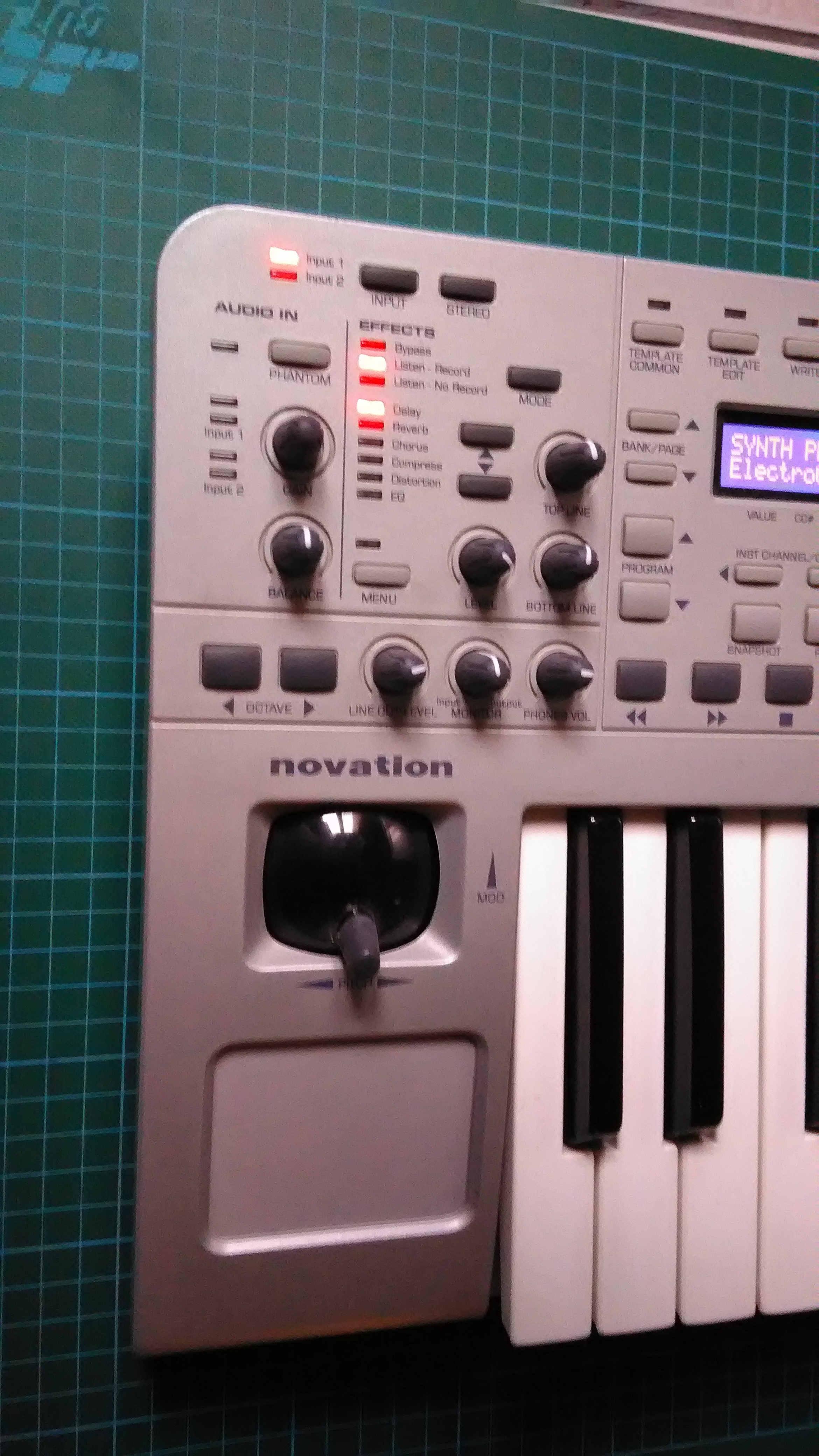 X-STATION 25 - Novation X-Station 25 - Audiofanzine