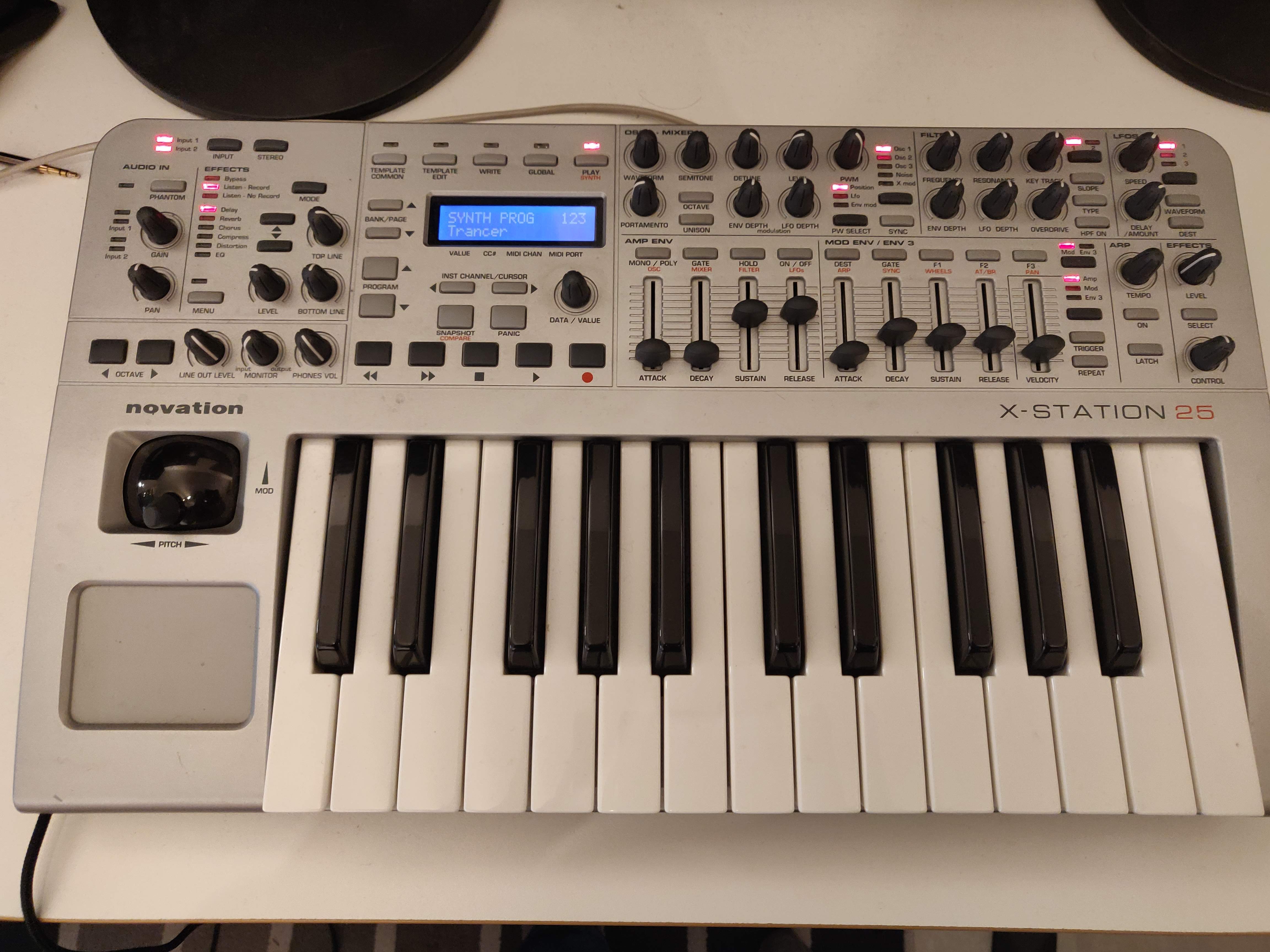 X-Station 25 - Novation X-Station 25 - Audiofanzine