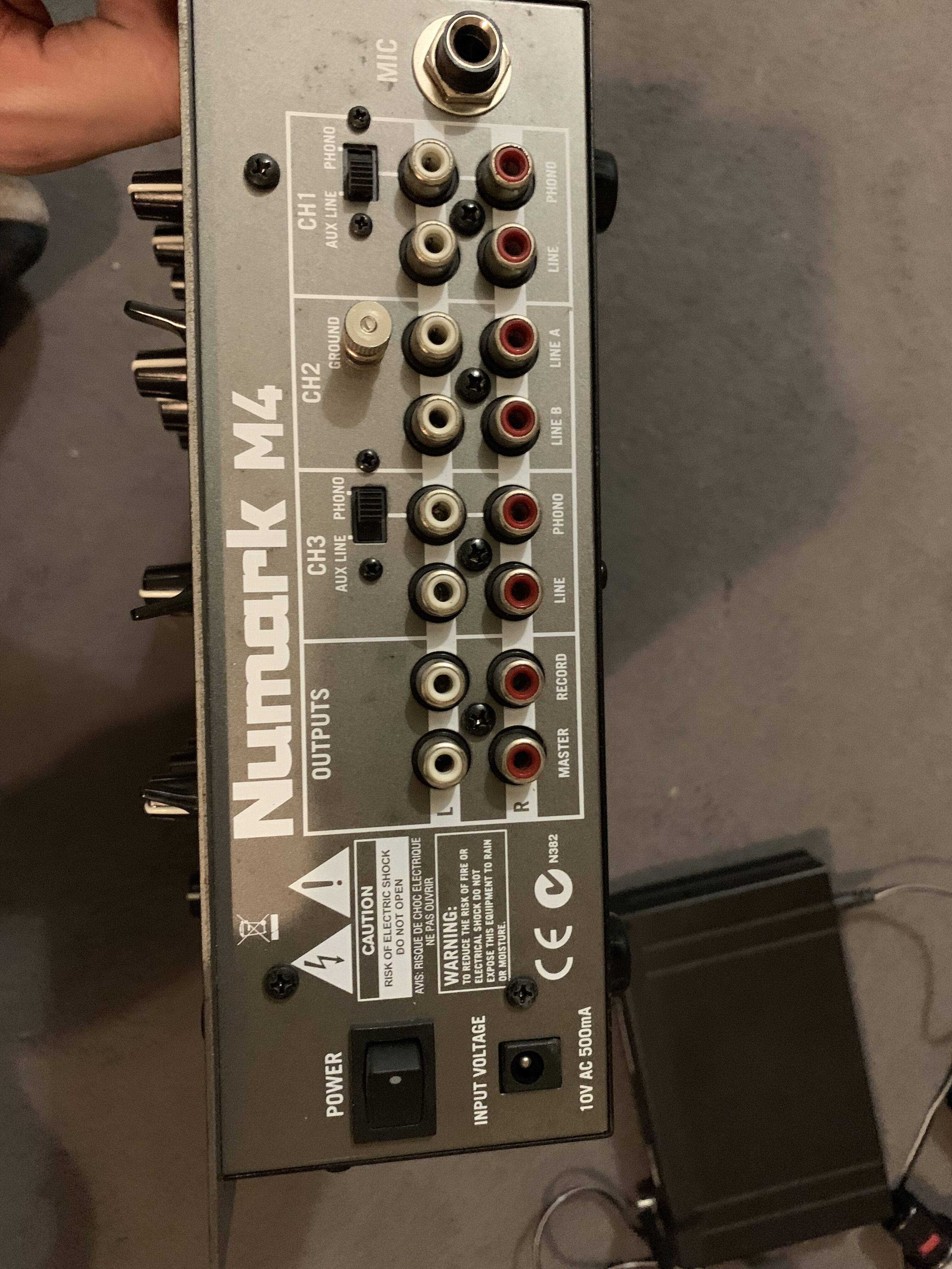 M4 - Numark M4 - Audiofanzine