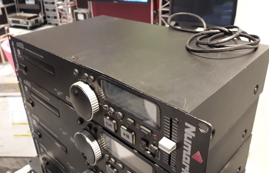 MP102 - Numark MP102 - Audiofanzine