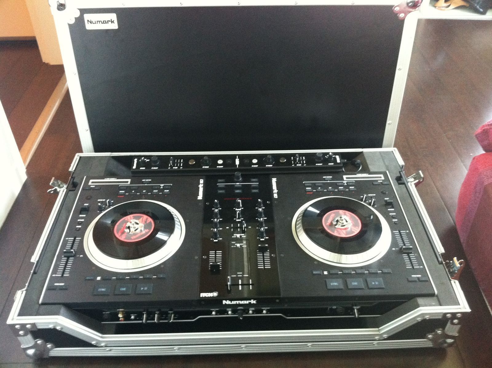 Numark NS7 image (#203644) - Audiofanzine