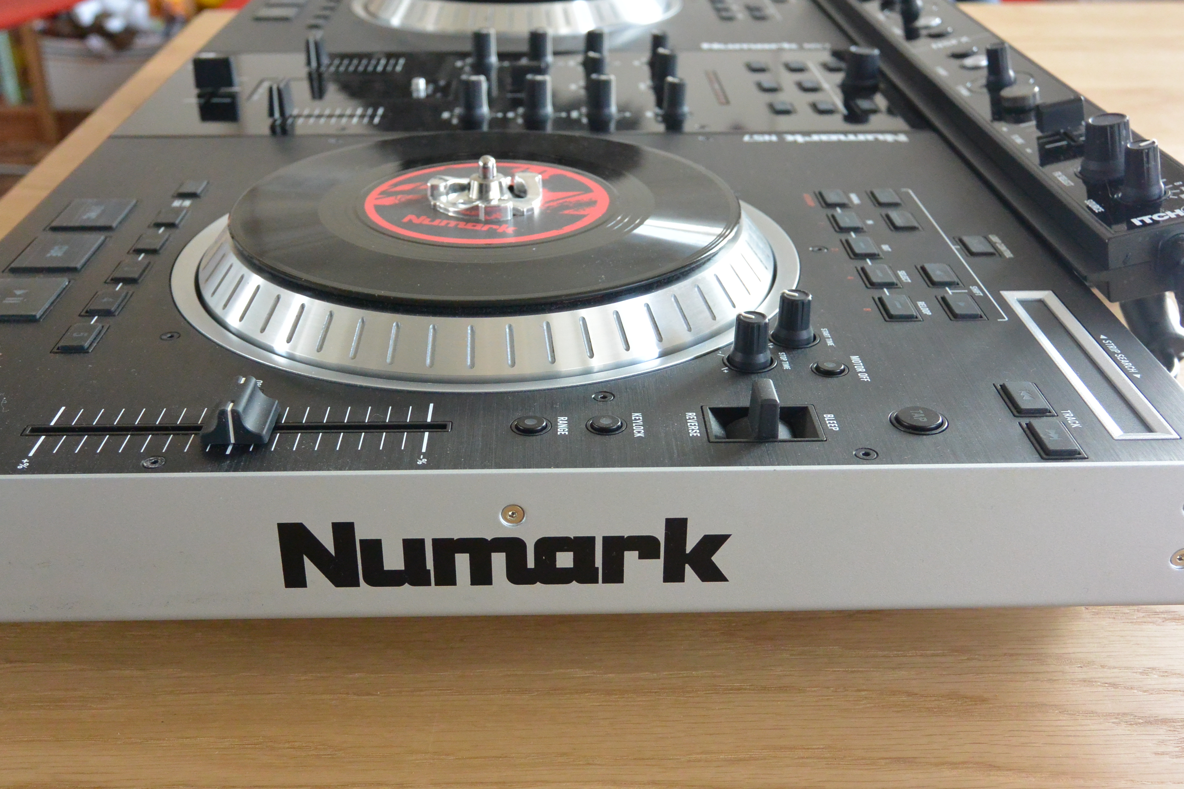 NS7FX - Numark NS7FX - Audiofanzine