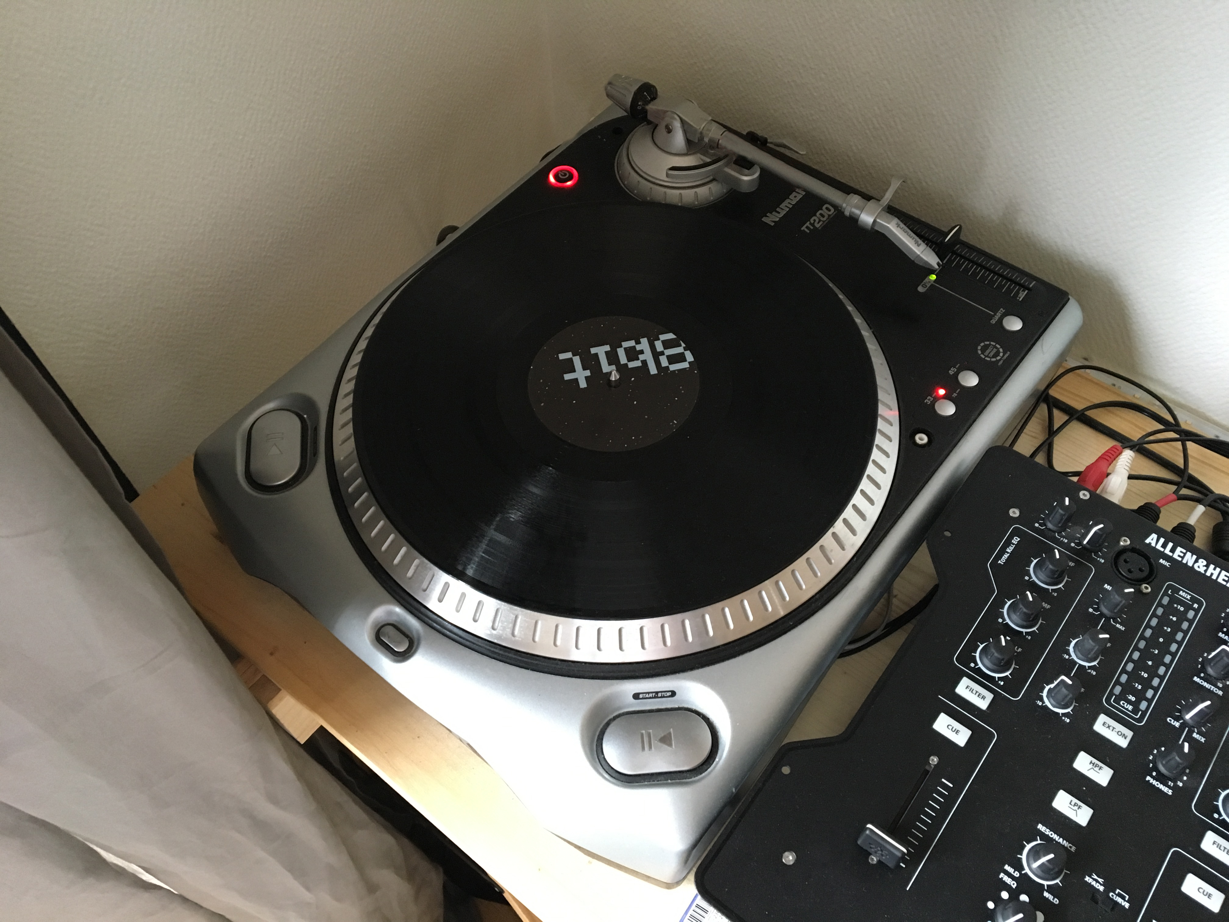 TT200 - Numark TT200 - Audiofanzine