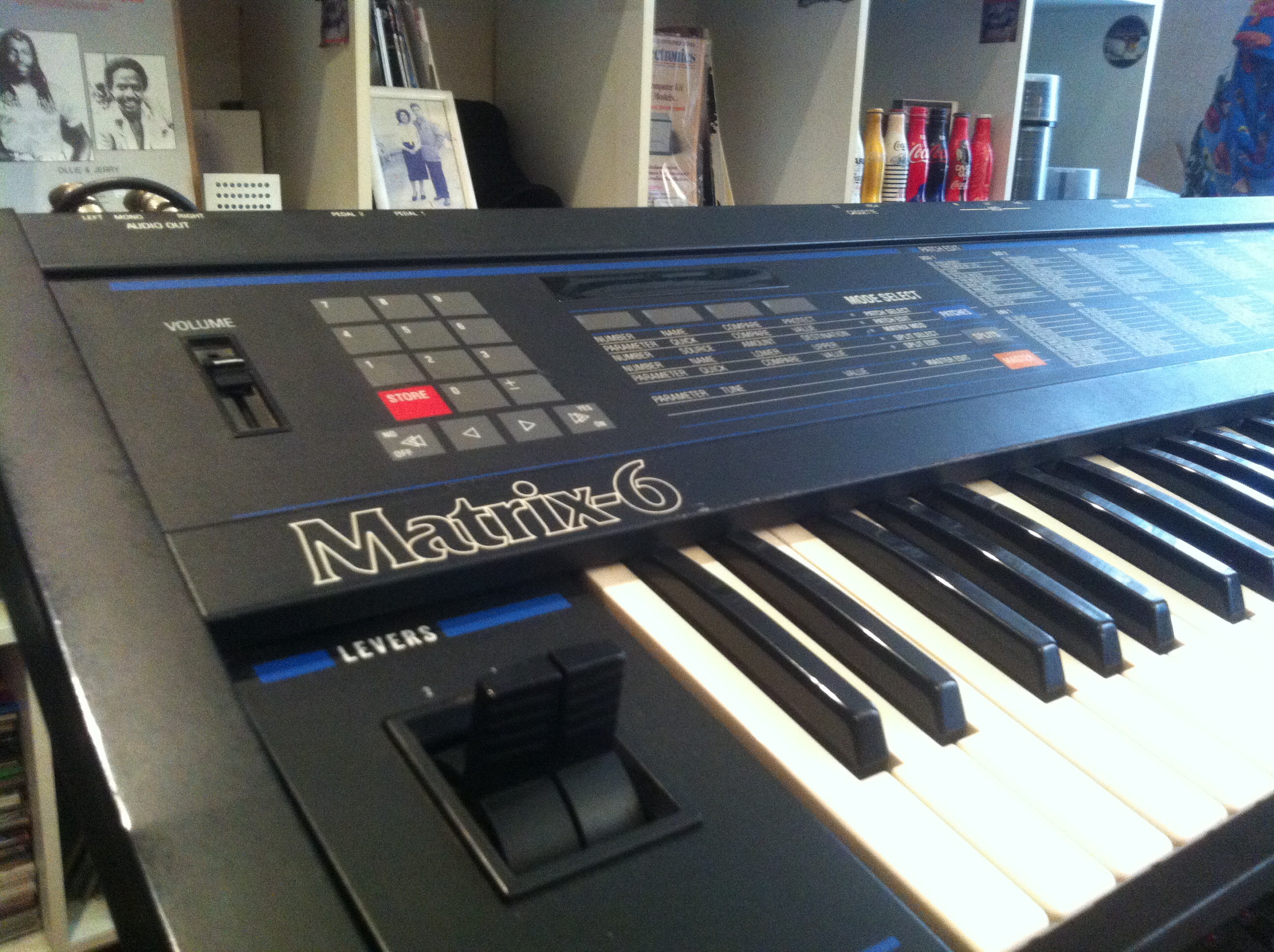 MATRIX 6 - Oberheim Matrix 6 - Audiofanzine