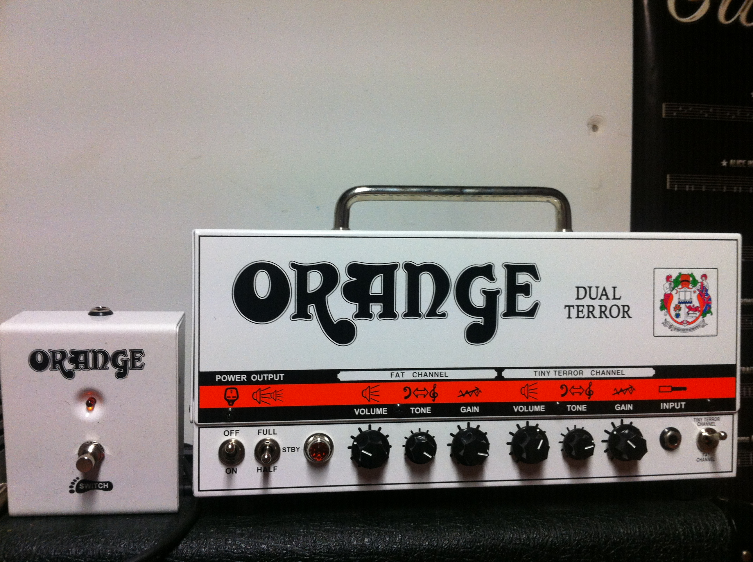 DUAL TERROR - Orange Dual Terror - Audiofanzine