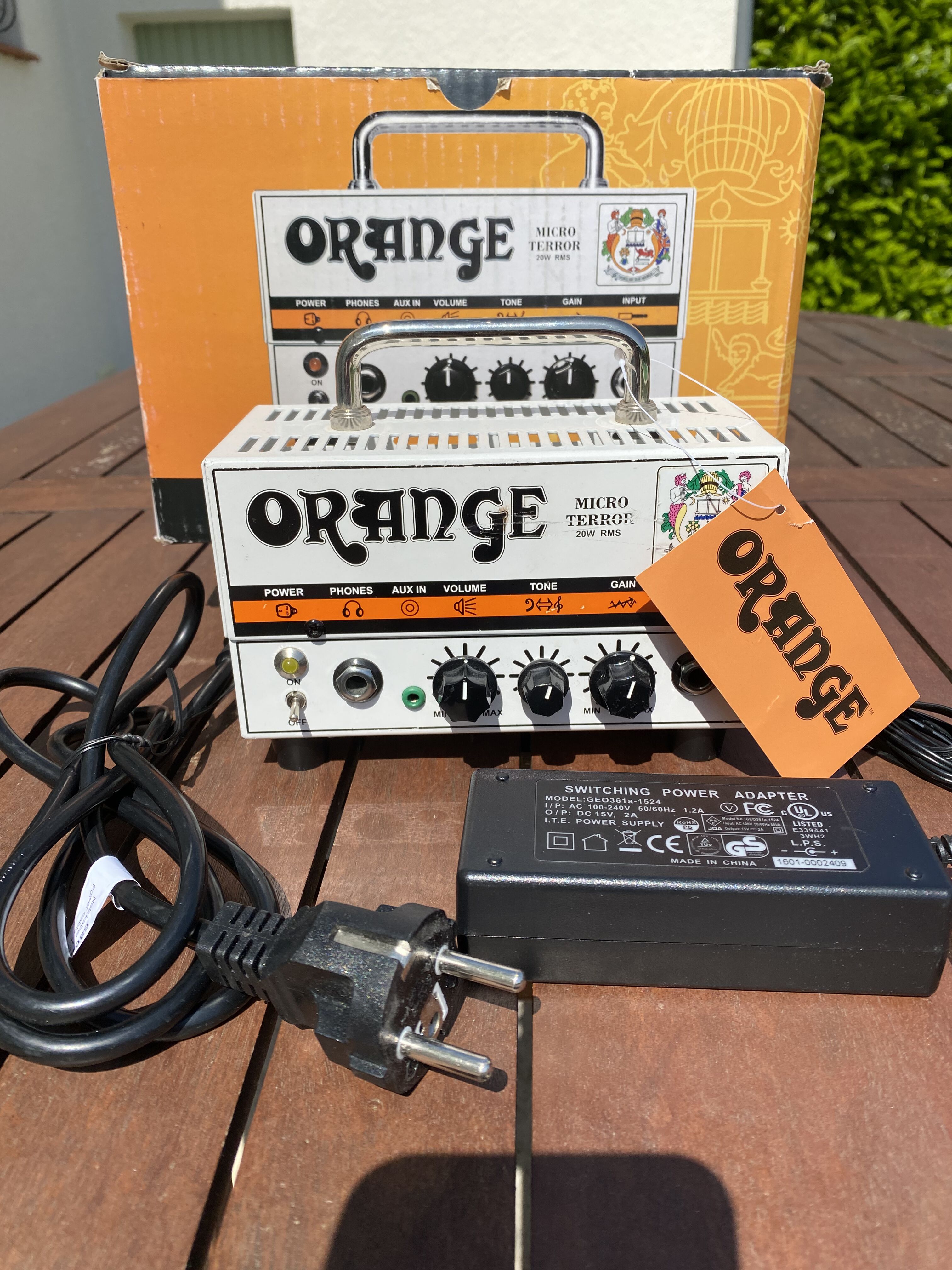 Micro Terror - Orange Micro Terror - Audiofanzine