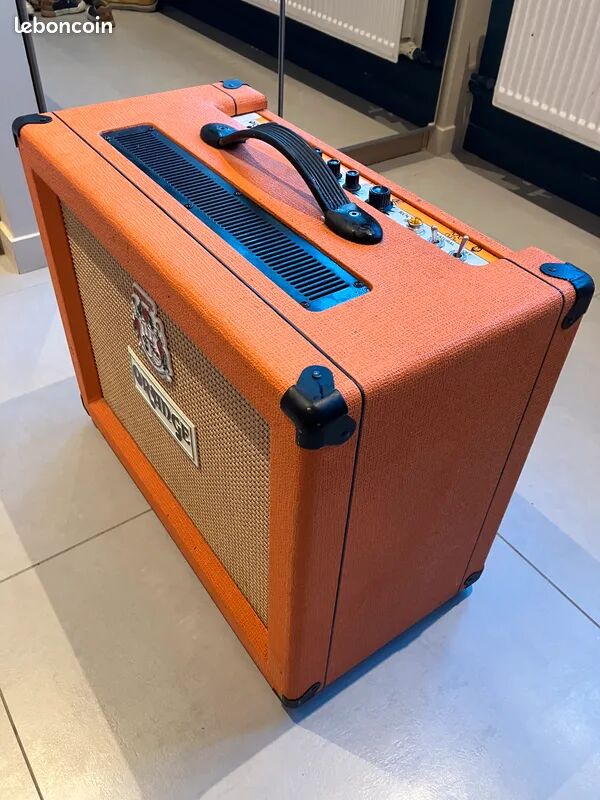 Rocker 30 - Orange Rocker 30 - Audiofanzine