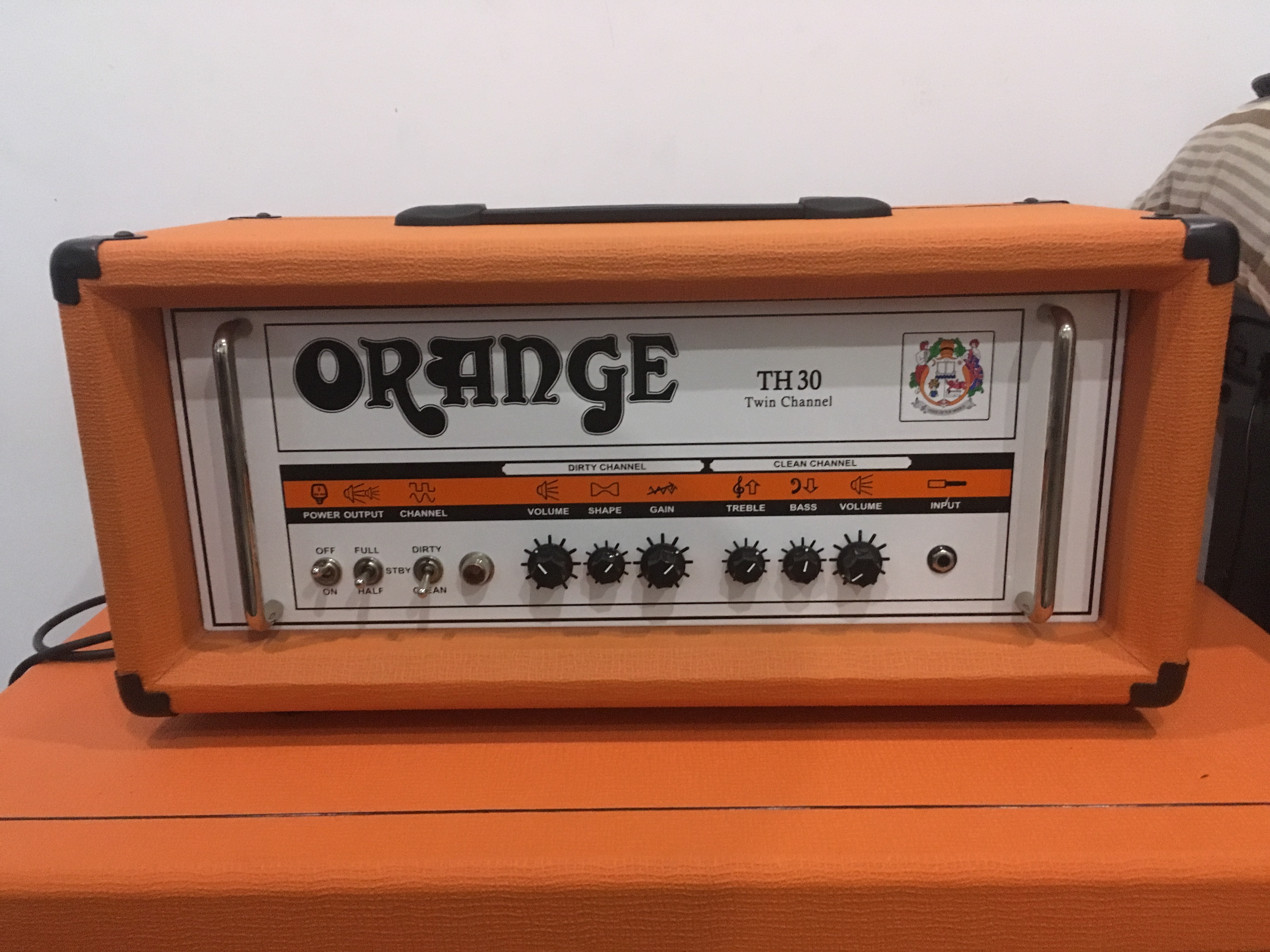 TH30 HEAD - Orange TH30 Head - Audiofanzine