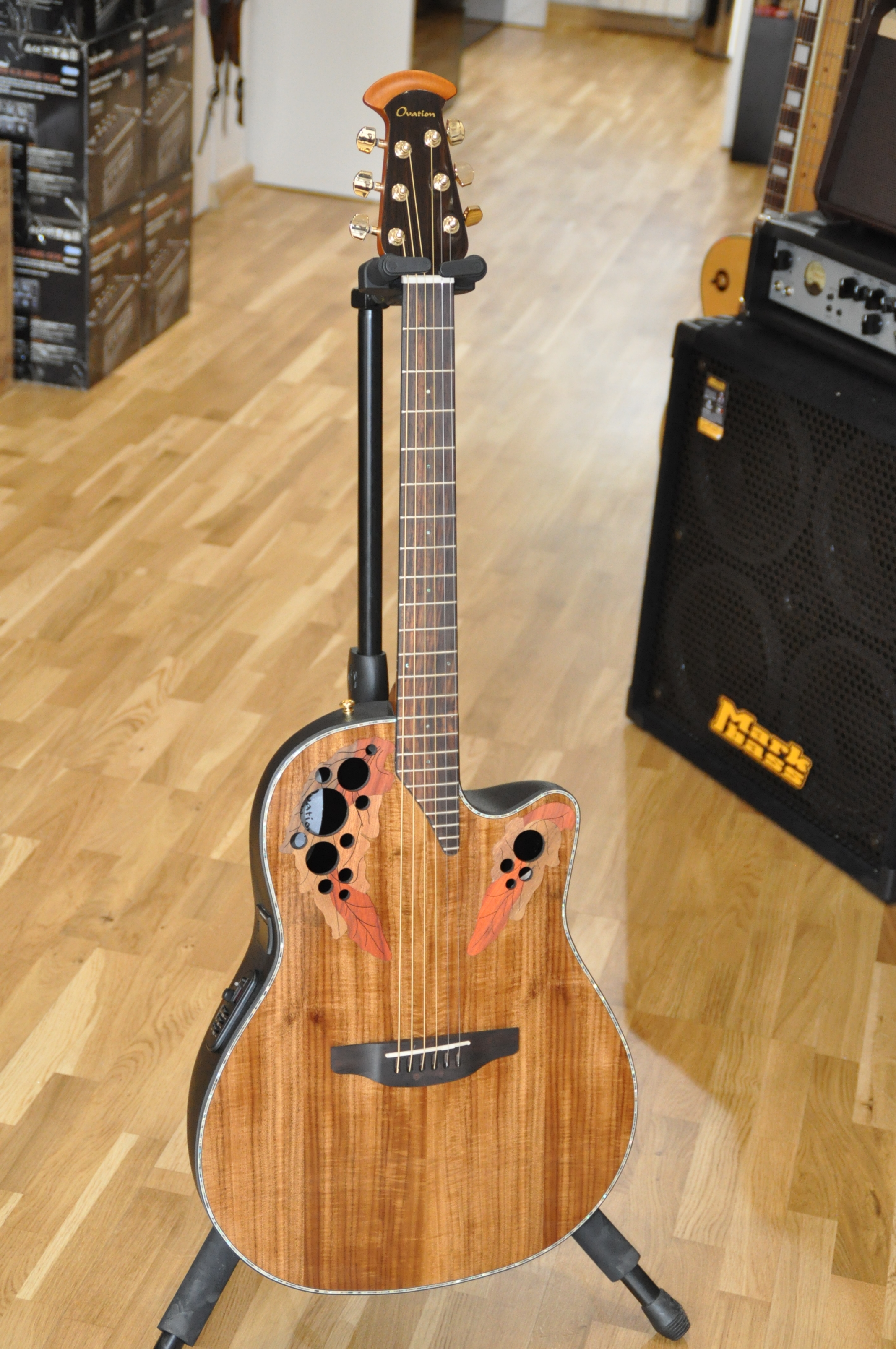 CE44P-FKOA - Ovation CE44P-FKOA - Audiofanzine