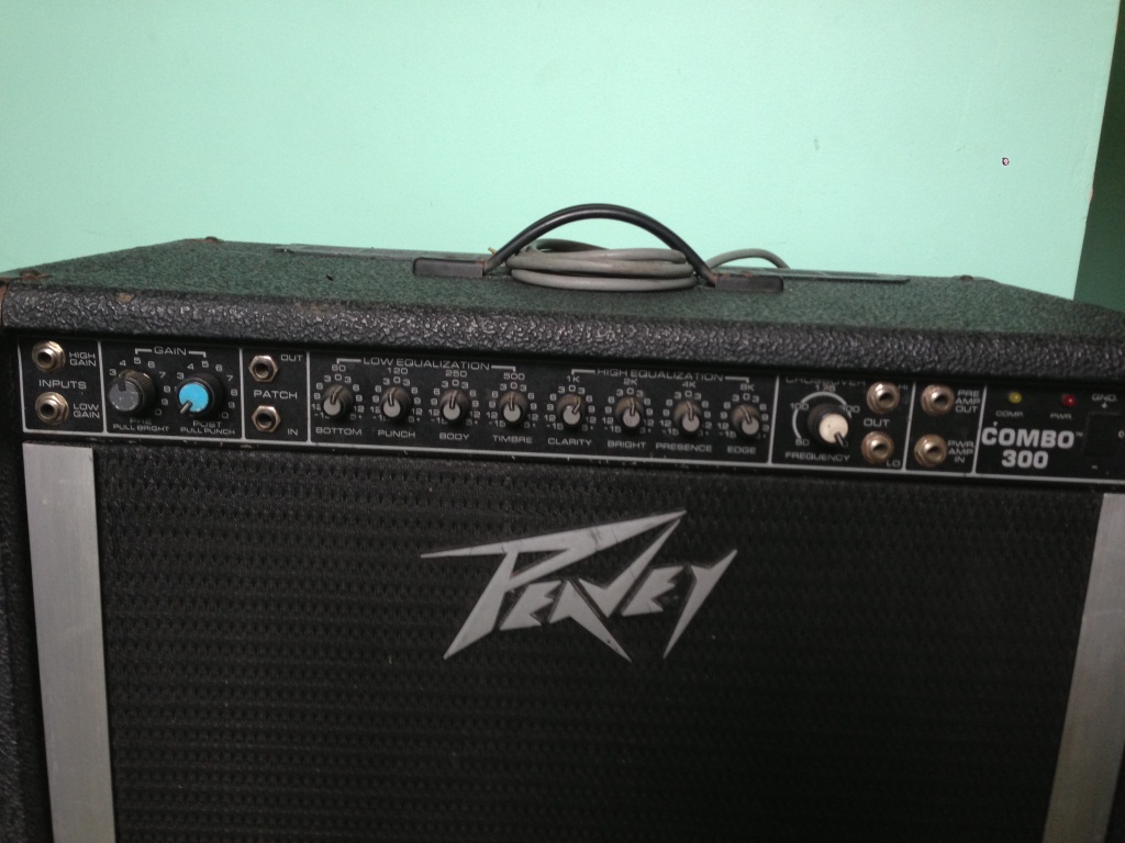 Peavey Combo 300 Image 585948 Audiofanzine