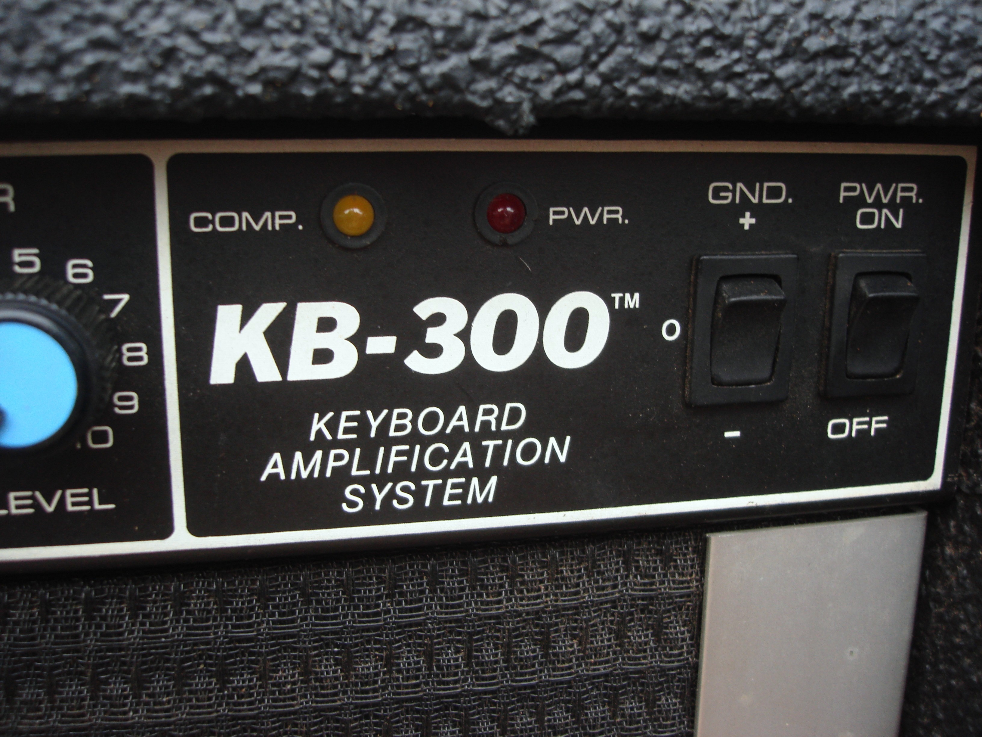 KB300 - Peavey KB300 - Audiofanzine