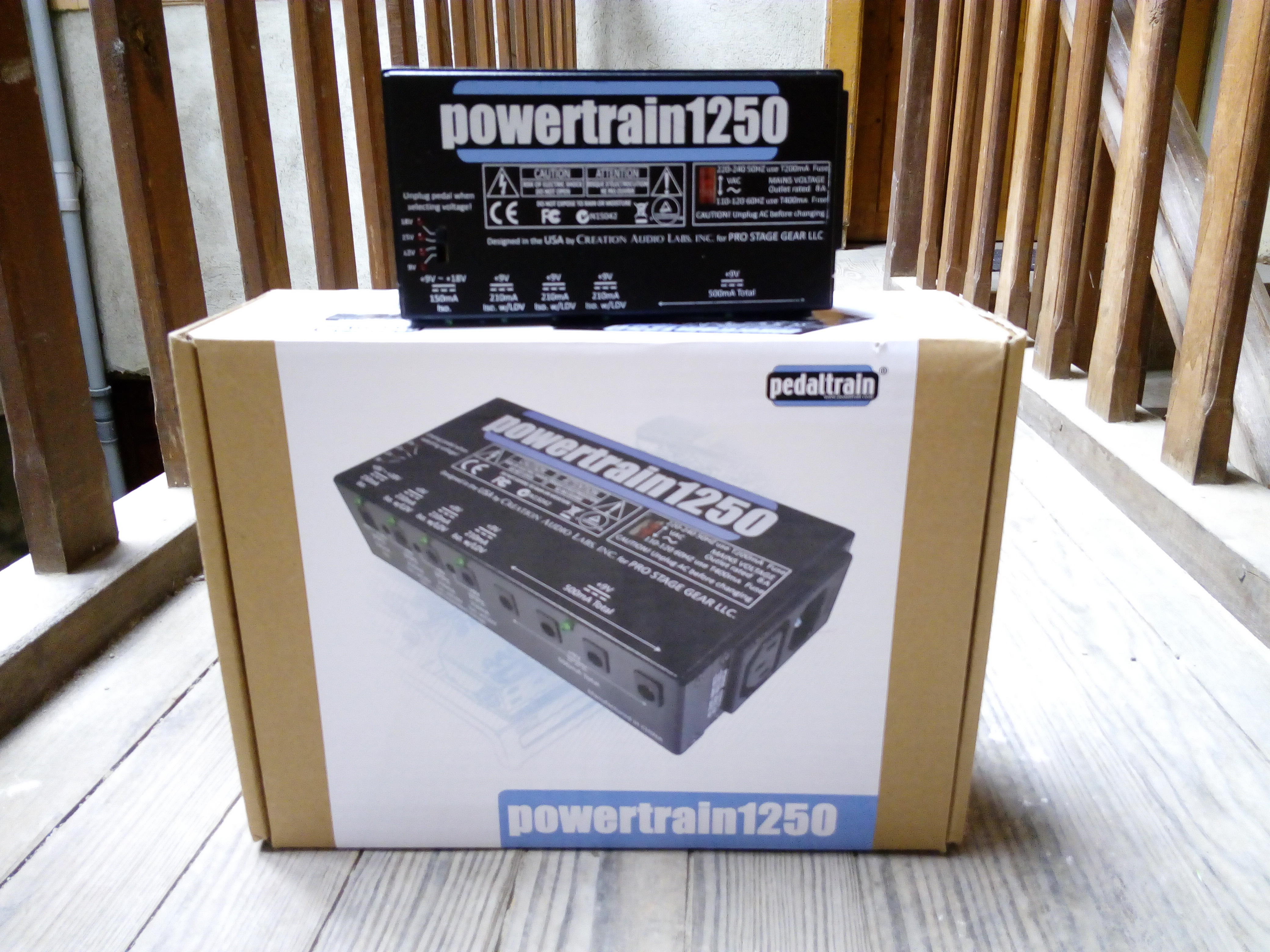 POWERTRAIN 1250 - Pedaltrain Powertrain 1250 - Audiofanzine