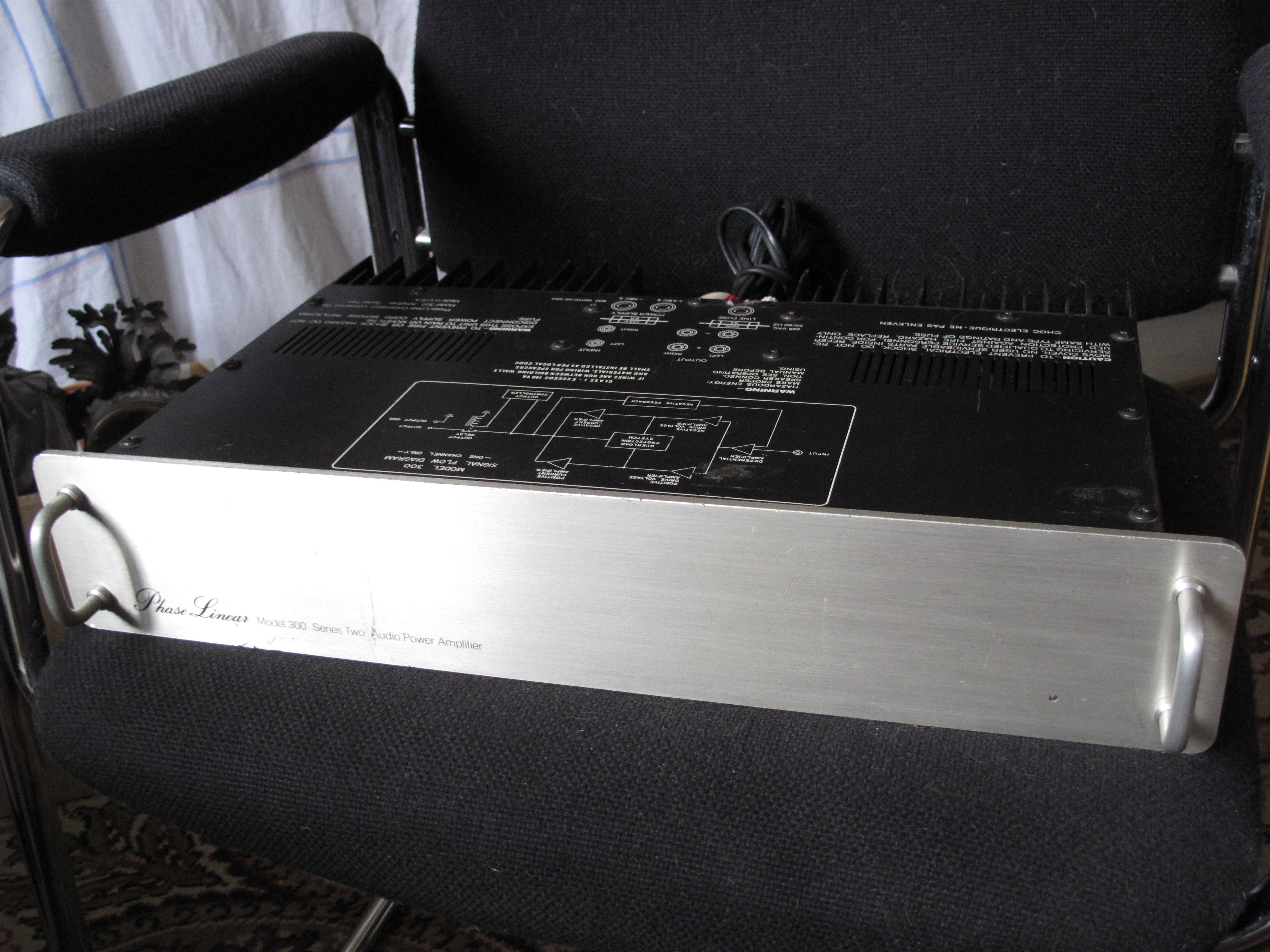 Photo Phase Linear 300 : Phase Linear modele 300 series two (#420242 ...