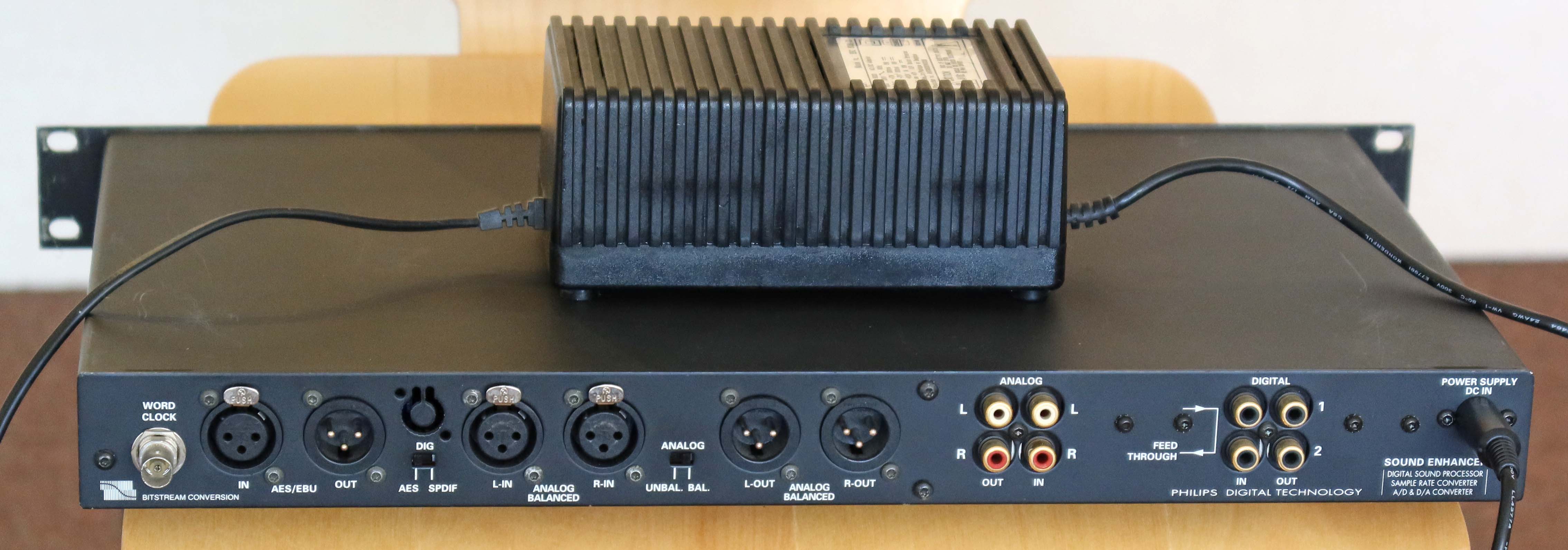 IS-5022 Mk2 Broadcast sound Enhancer Philips - Audiofanzine