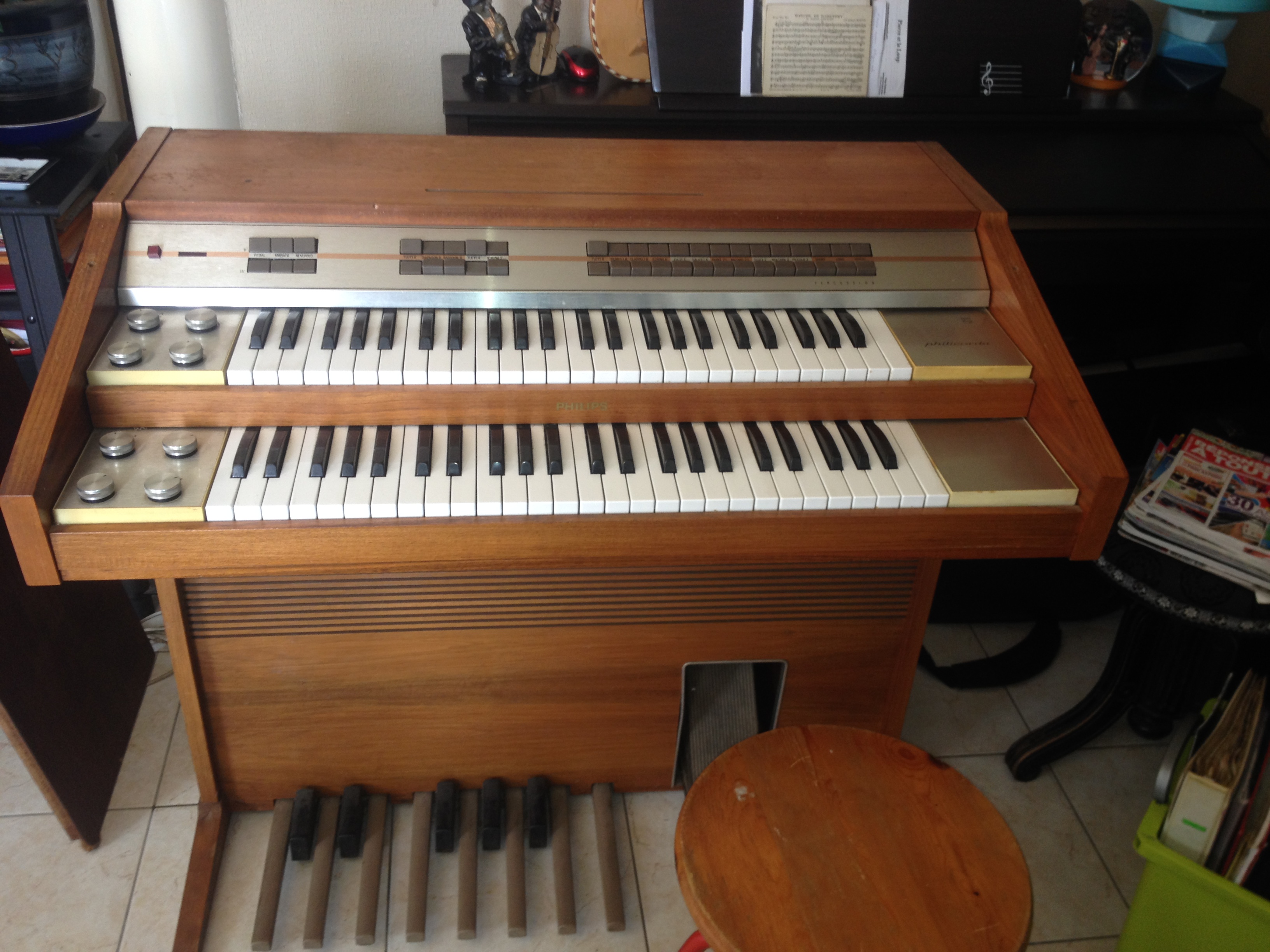 philicorda 760 - Philips philicorda 760 - Audiofanzine