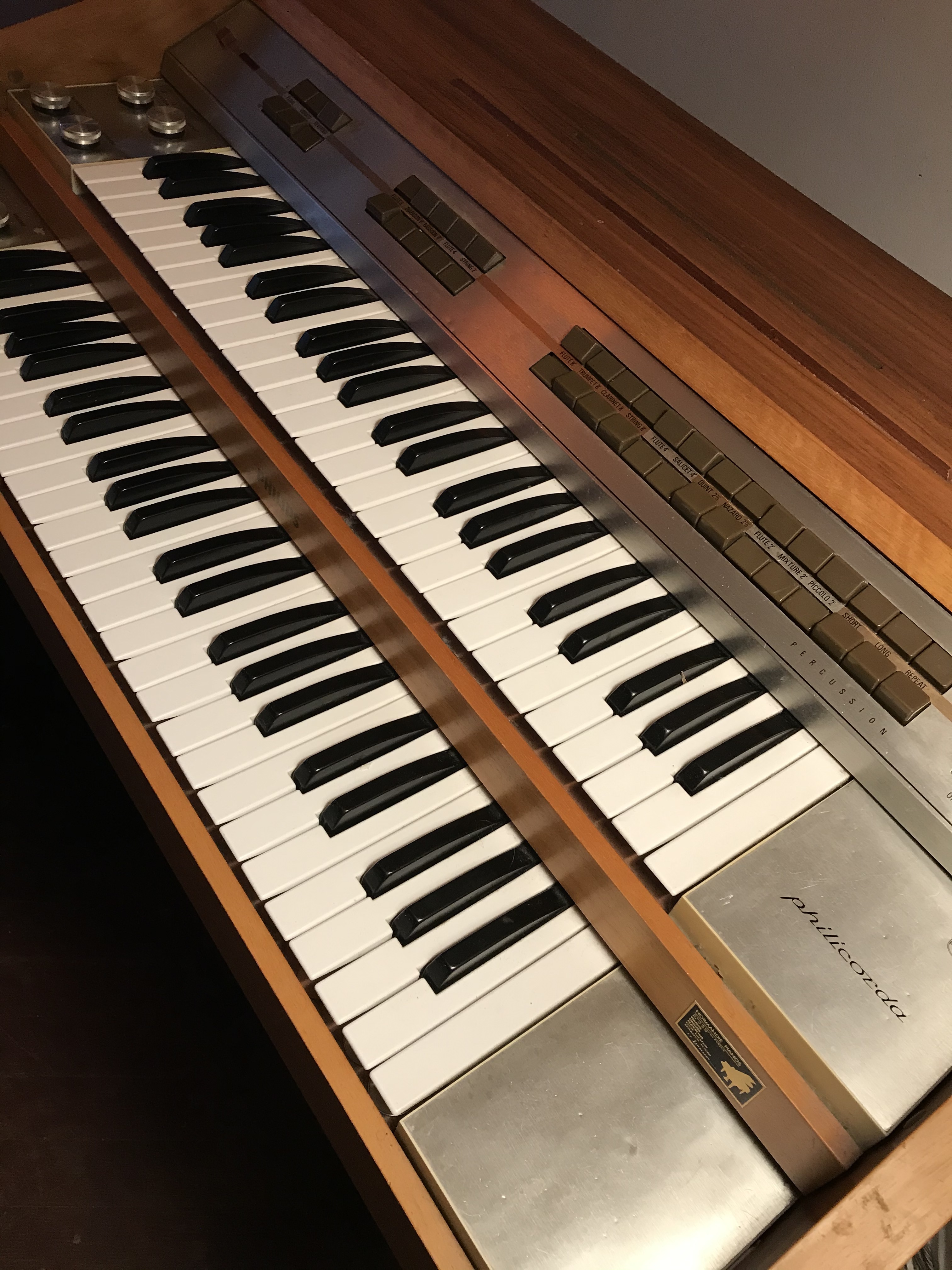 philicorda 760 - Philips philicorda 760 - Audiofanzine