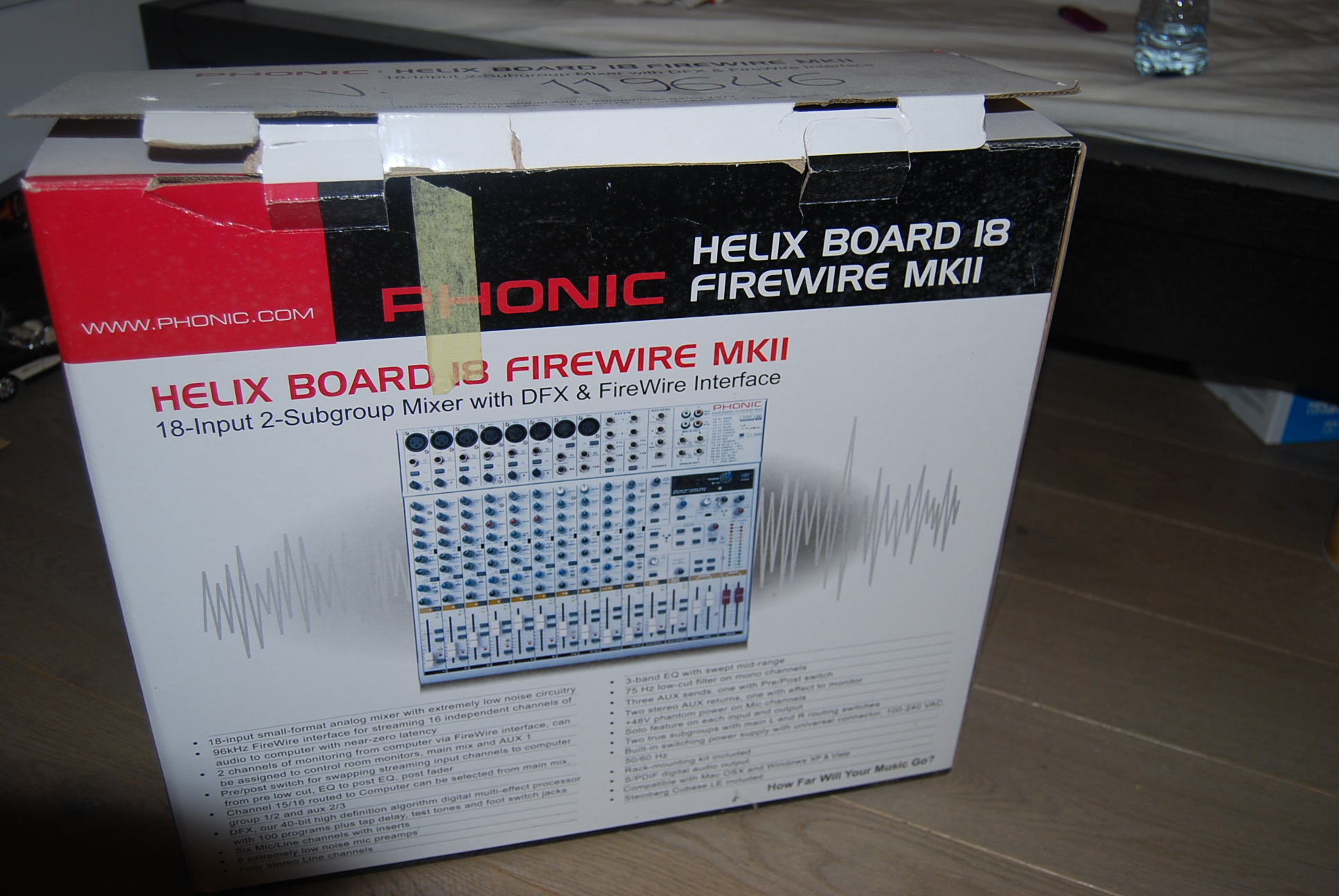 Helix Board 18 FireWire MKII Phonic - Audiofanzine