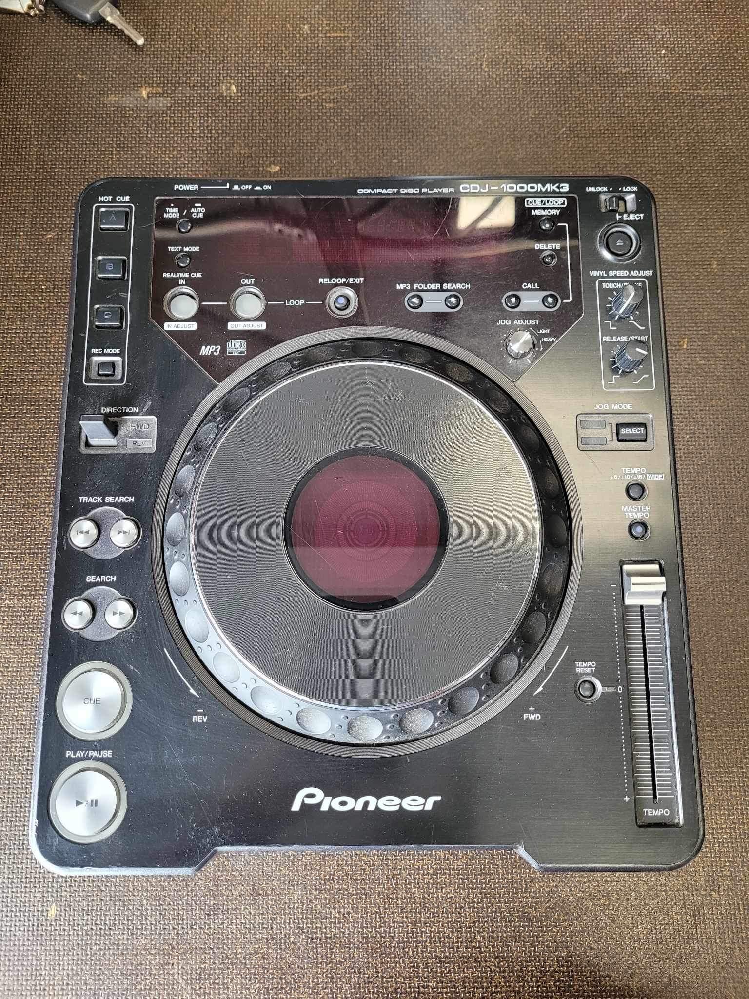 CDJ-1000 MK3 - Pioneer CDJ-1000 MK3 - Audiofanzine