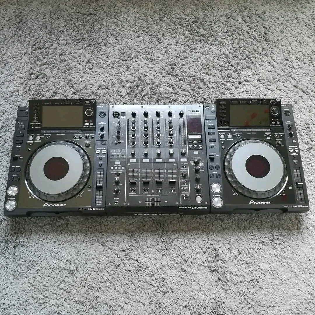 CDJ-2000 Nexus - Pioneer CDJ-2000 Nexus - Audiofanzine
