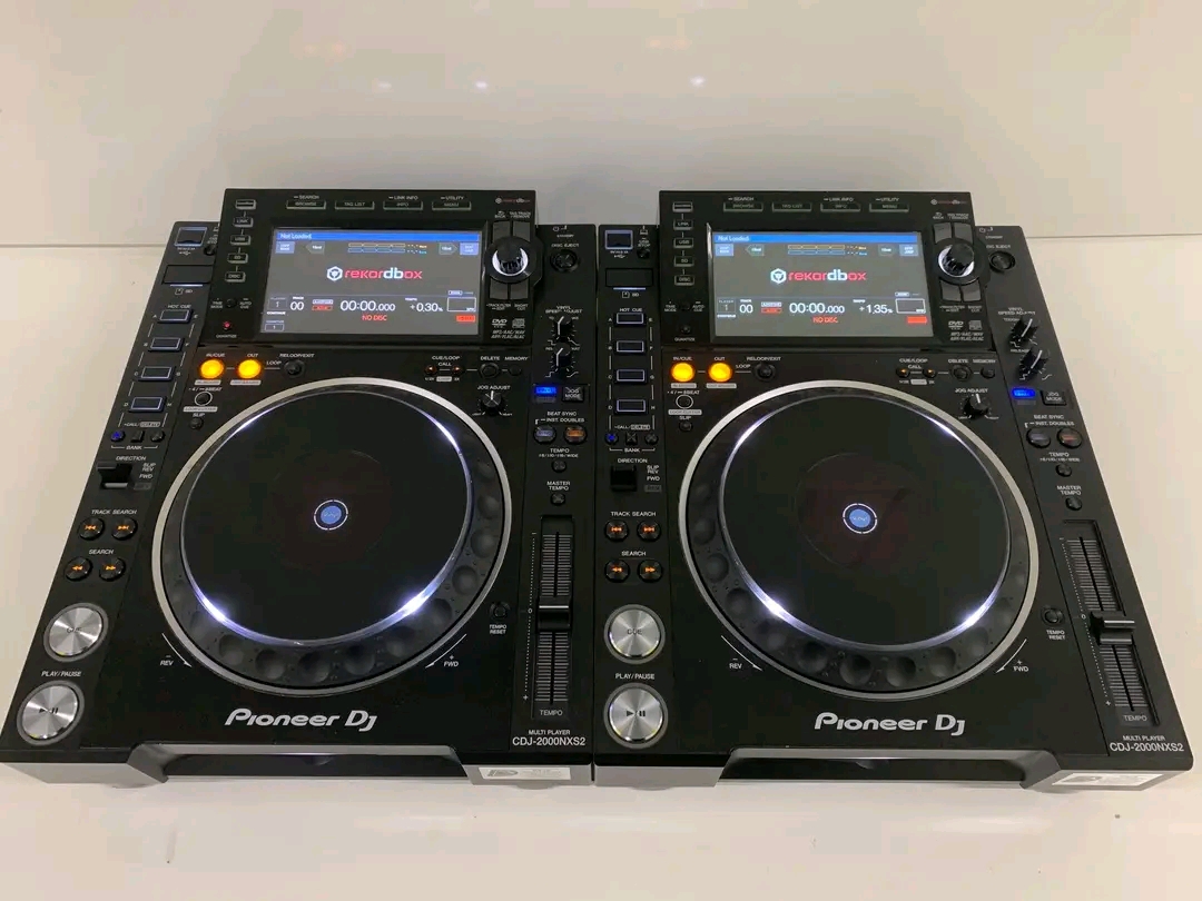 CDJ-2000NXS2 - Pioneer CDJ-2000NXS2 - Audiofanzine