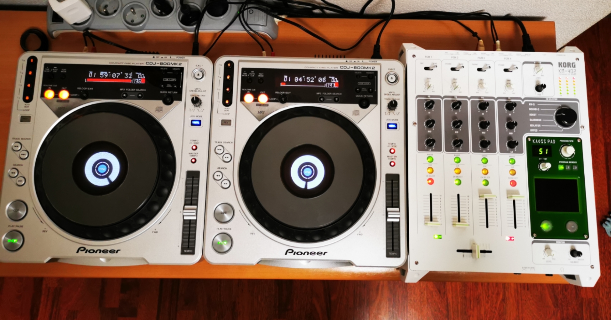 CDJ-800 MK2 - Pioneer CDJ-800 MK2 - Audiofanzine