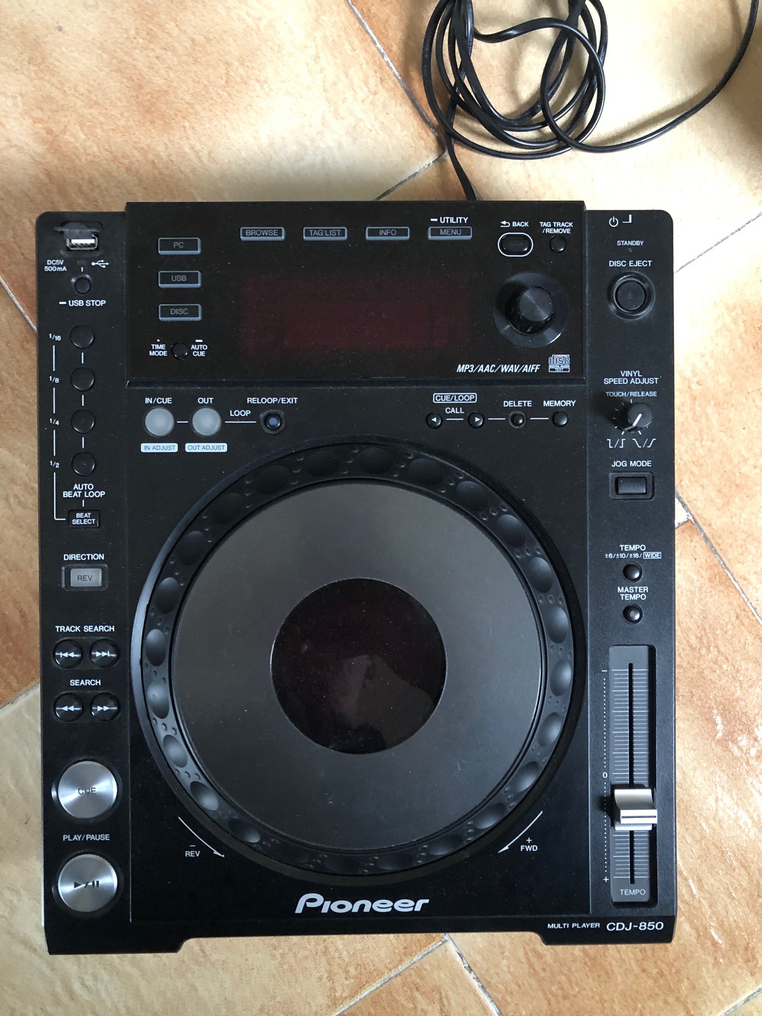 CDJ-850 - Pioneer CDJ-850 - Audiofanzine