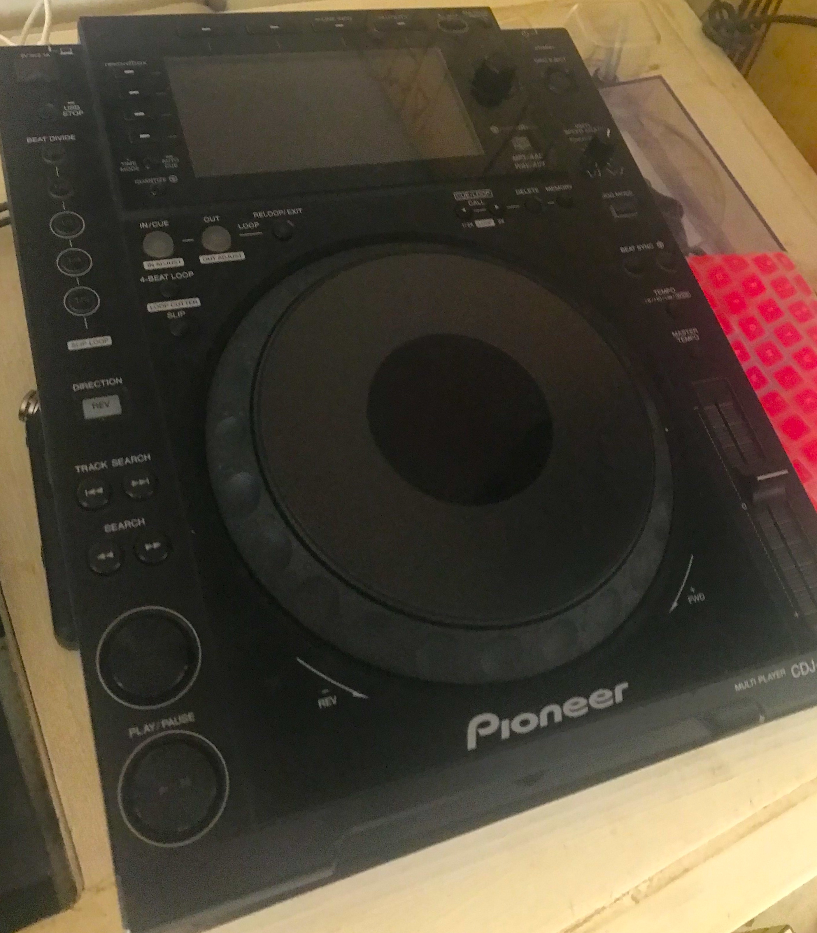 CDJ-900NXS - Pioneer CDJ-900NXS - Audiofanzine