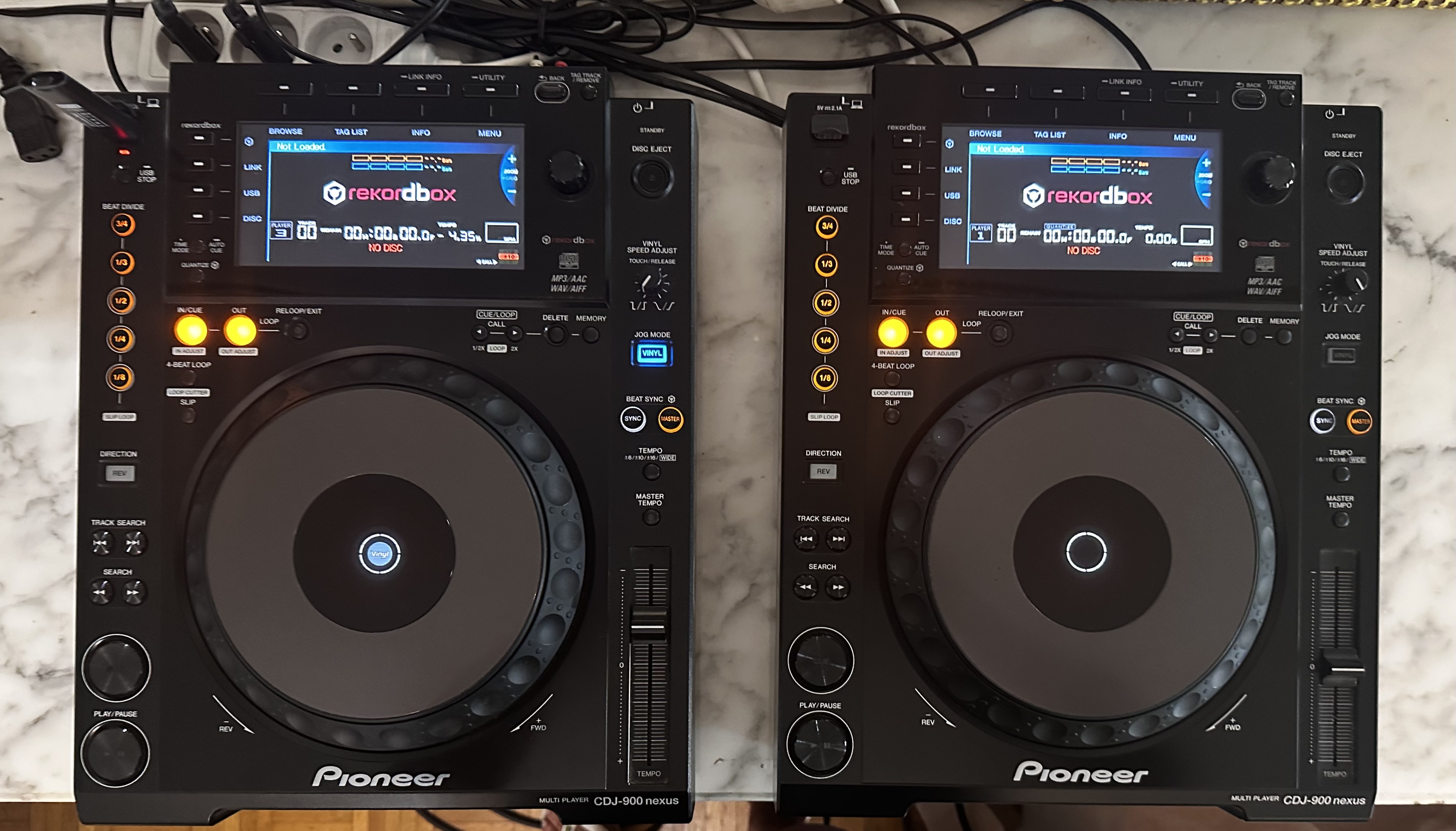 CDJ-900NXS - Pioneer CDJ-900NXS - Audiofanzine