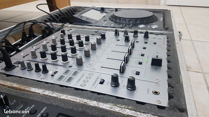 DJM-850-K - Pioneer DJM-850-K - Audiofanzine