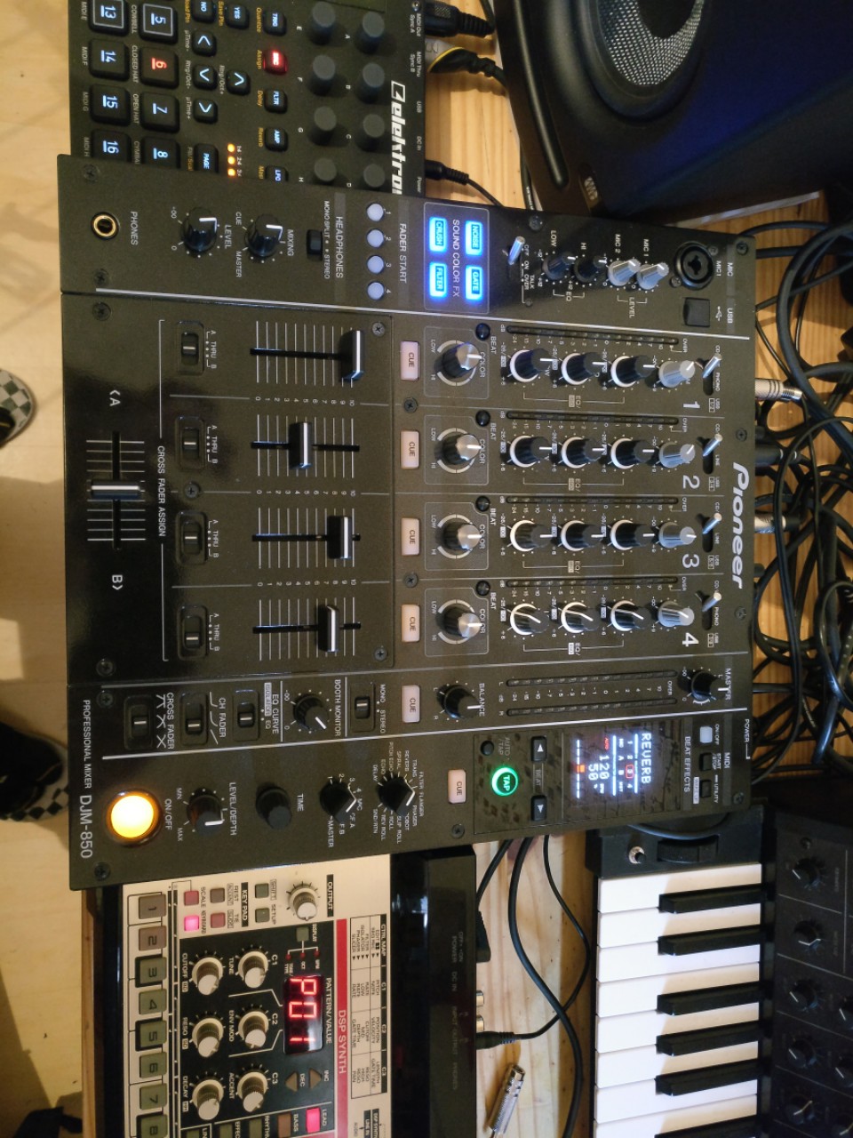 DJM-850-K - Pioneer DJM-850-K - Audiofanzine