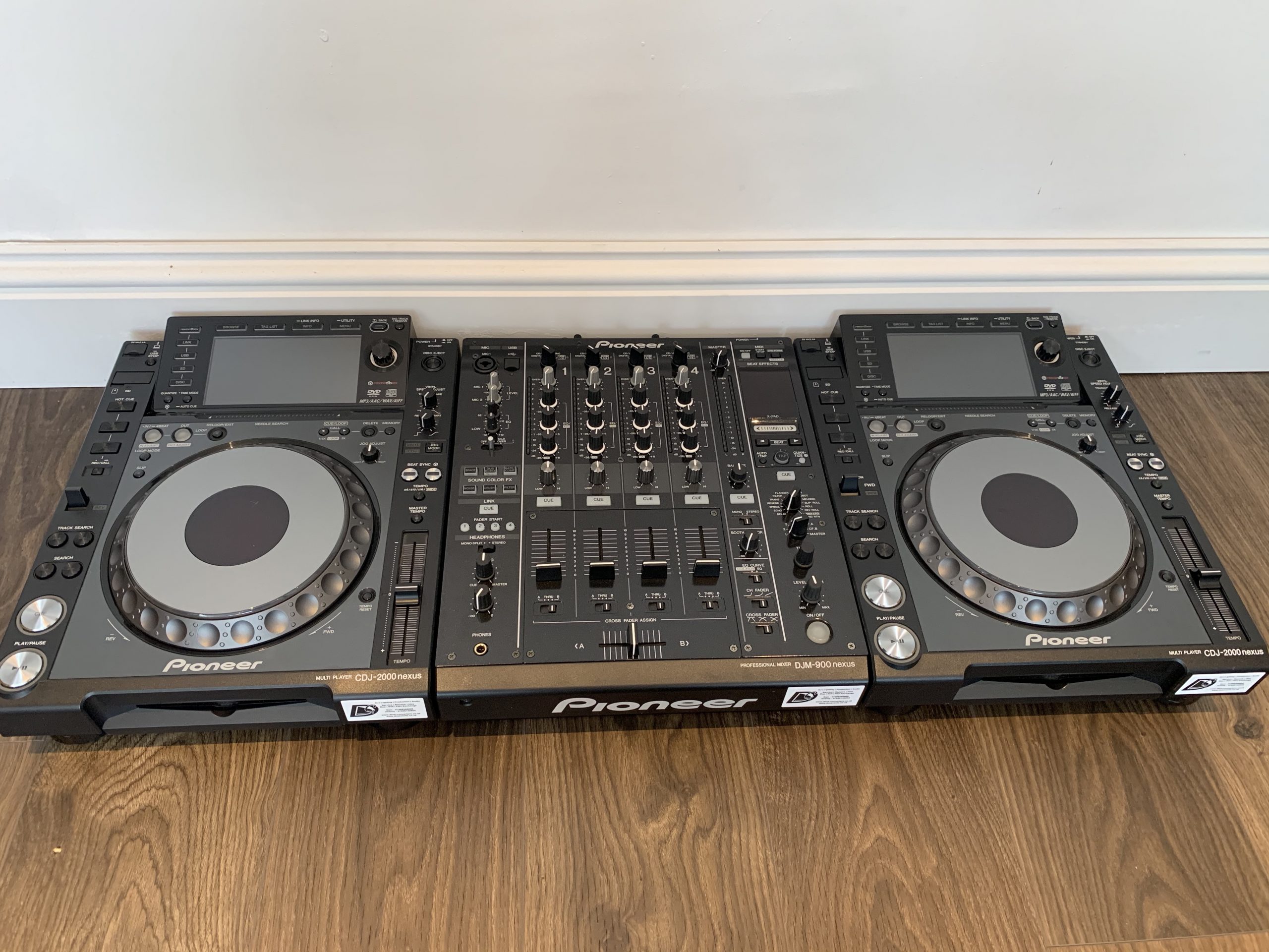 DJM-900NXS - Pioneer DJM-900NXS - Audiofanzine