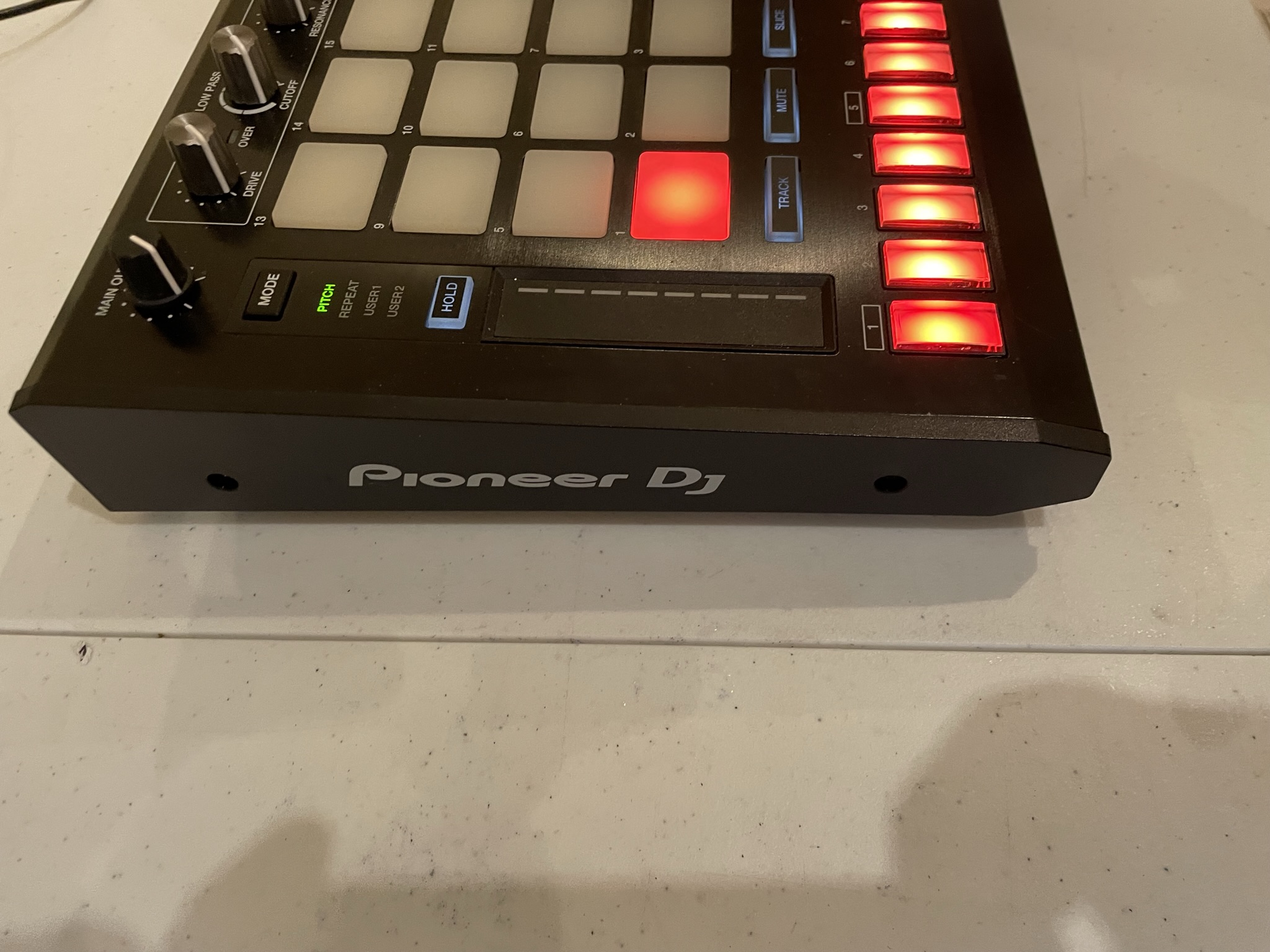 Toraiz SP-16 - Pioneer Toraiz SP-16 - Audiofanzine